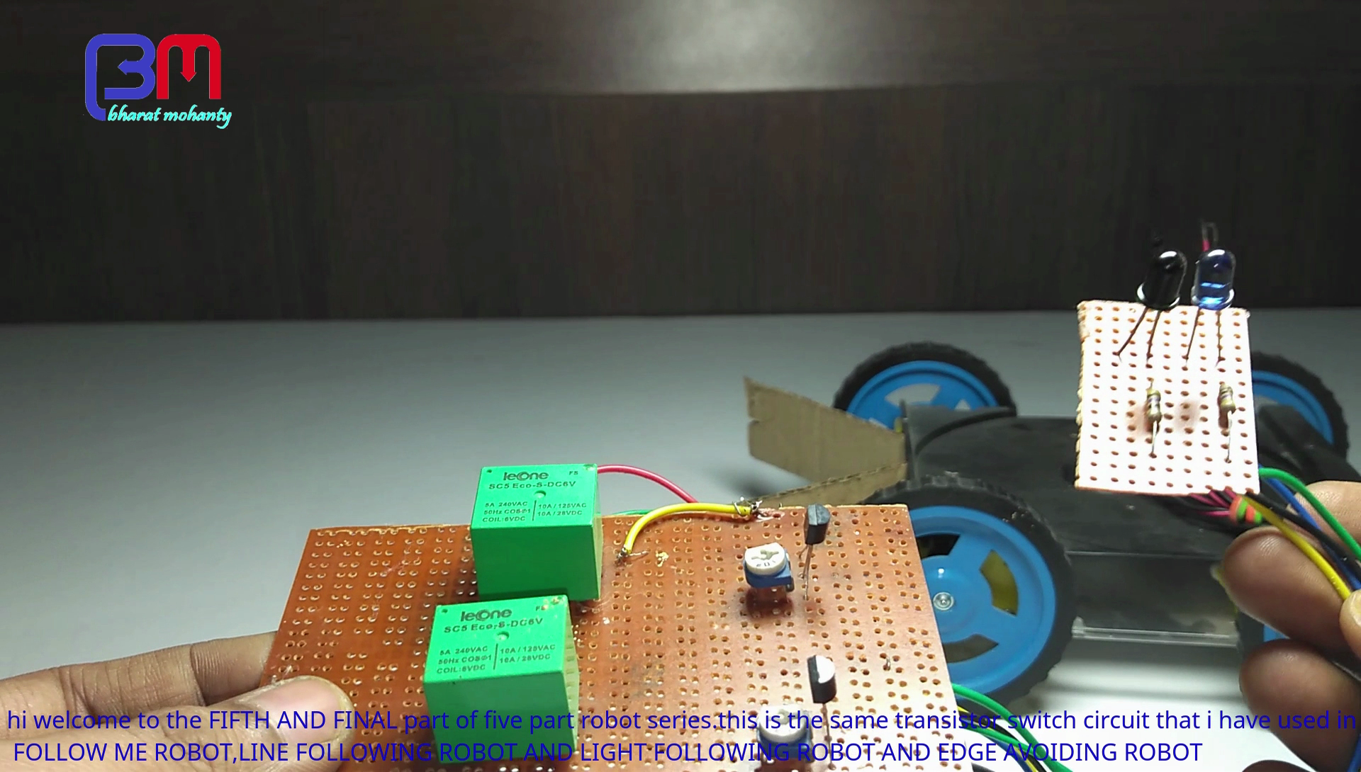 OBSTACLE AVOIDING ROBOT : 5 Steps - Instructables
