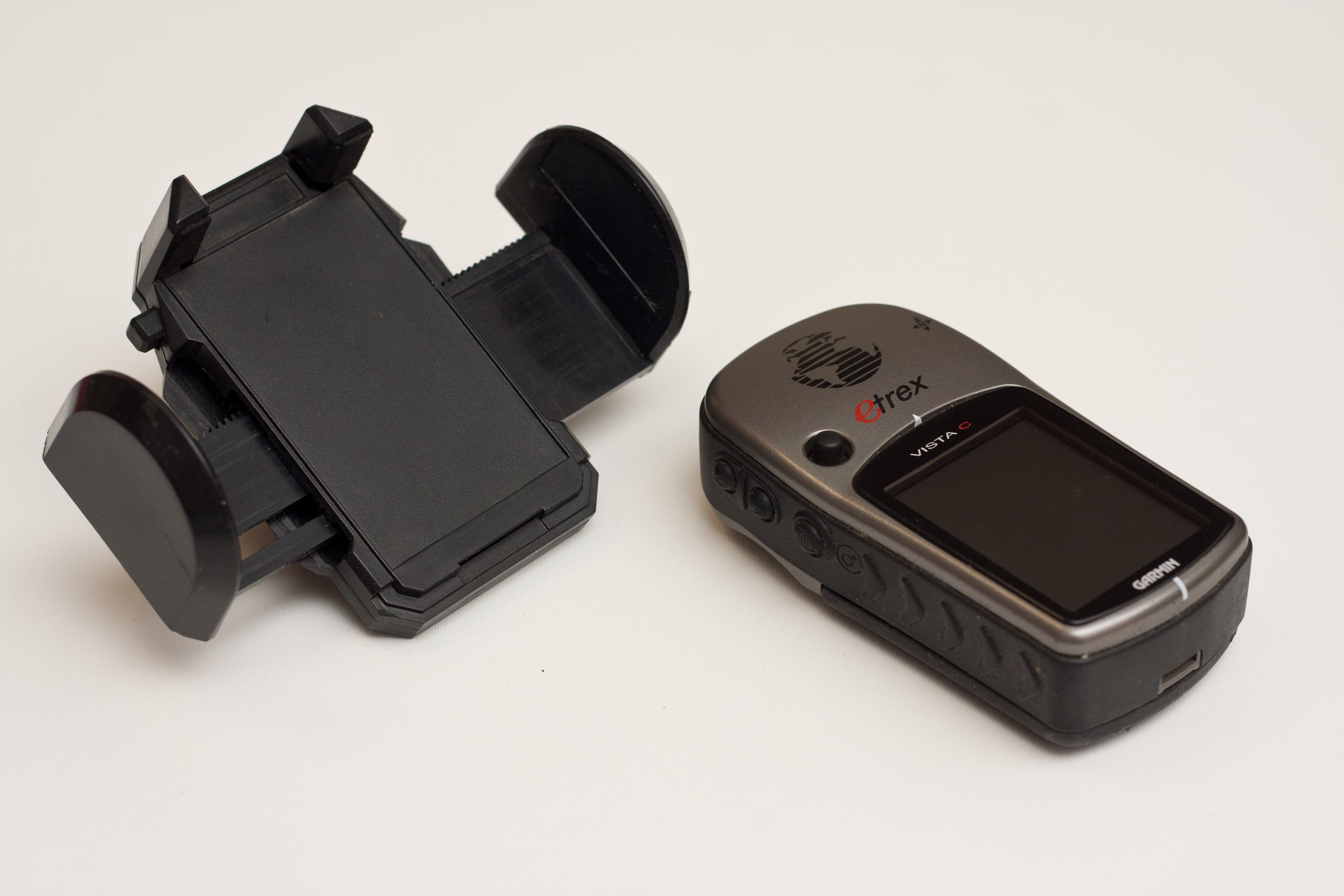 Enhance Your GPS Holder Grip : 6 Steps - Instructables