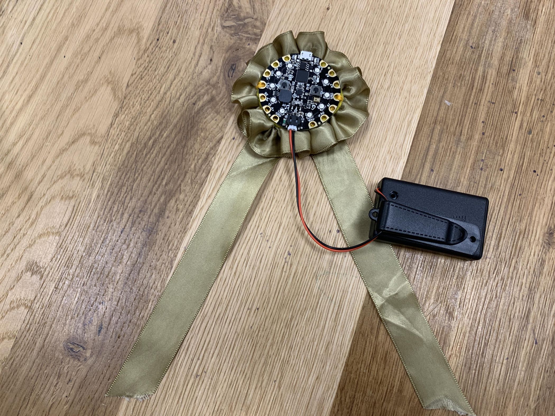 Musical Ribbon Medal : 4 Steps - Instructables