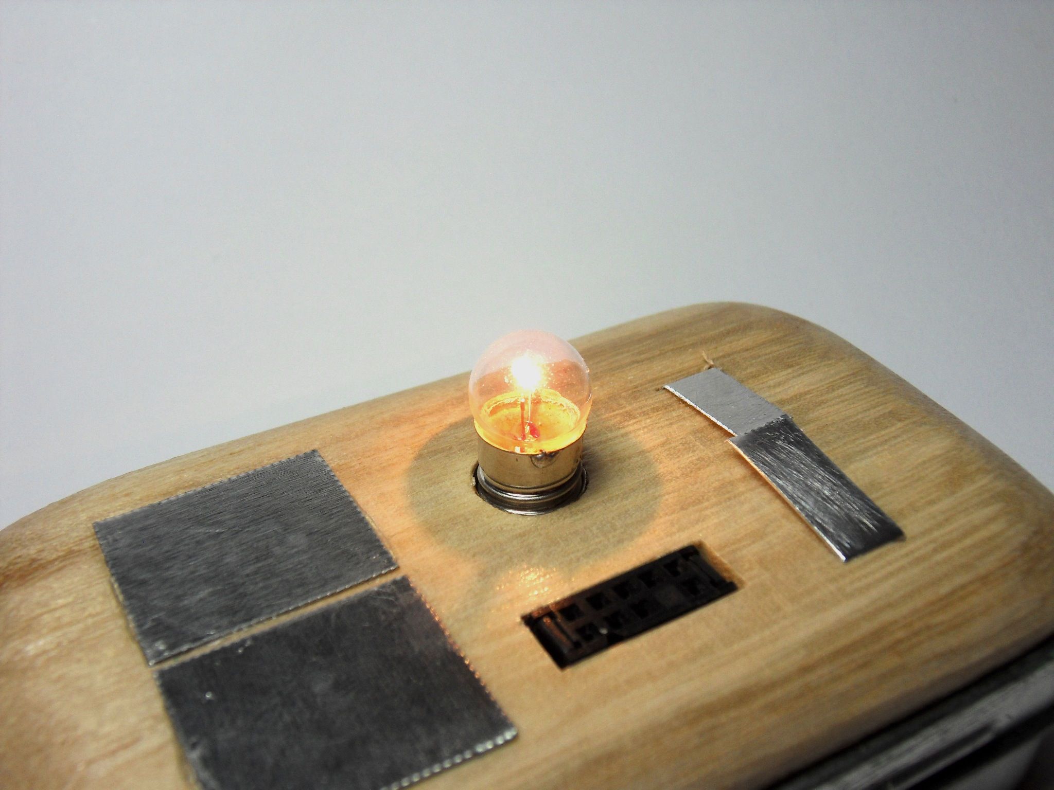 LED / Mini Lightbulb Tester : 7 Steps (with Pictures) - Instructables