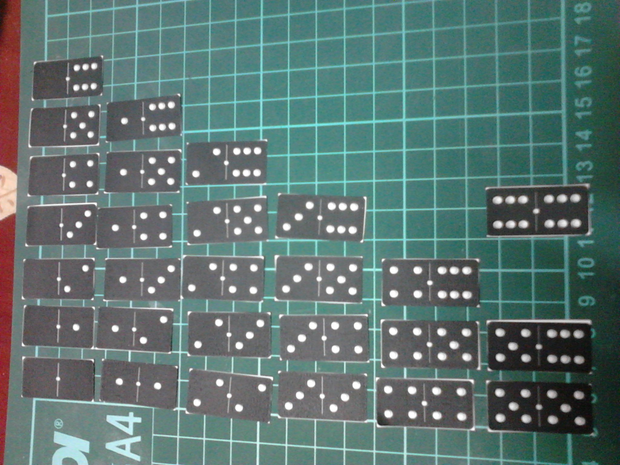 Pocket Size Traveller's Dominoes - Instructables