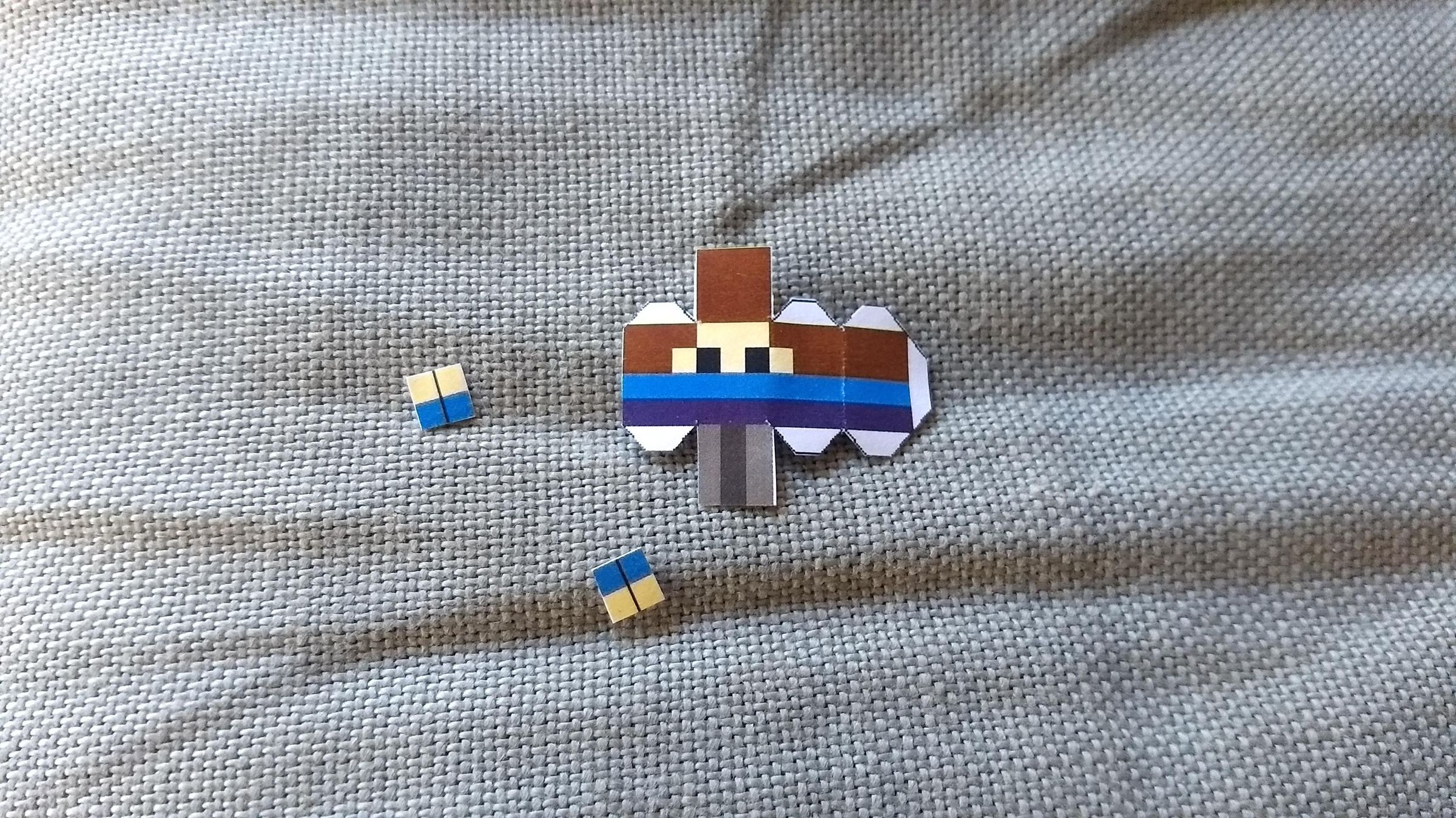 Little Papercraft Steve : 5 Steps - Instructables