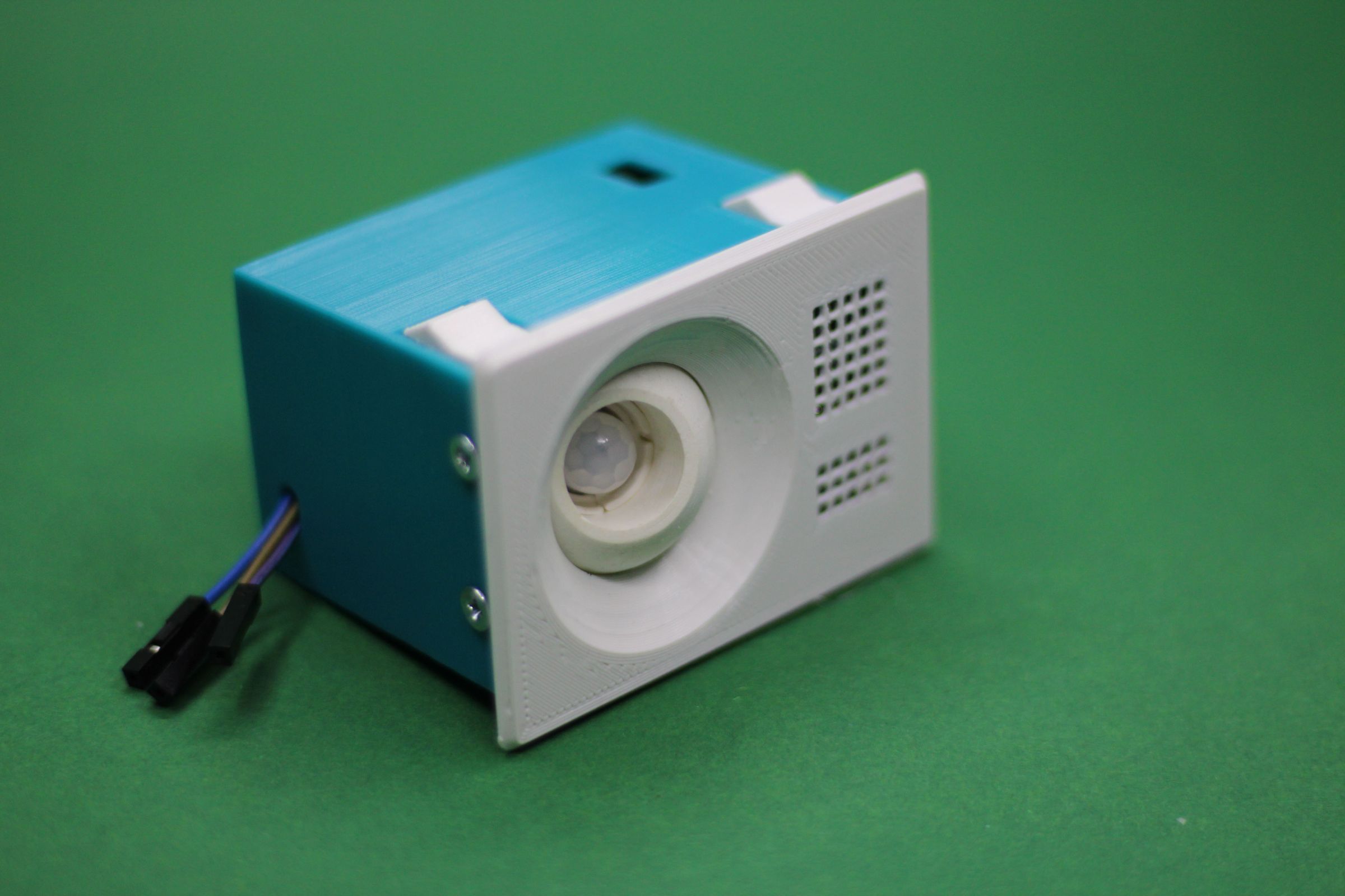 DIY: Ceiling Mounted Mini Sensor Box With Focusable Motion Sensor : 4 ...