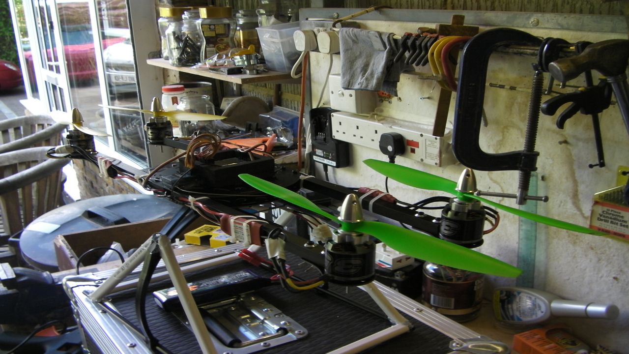 The Ultimate DIY Guide to Quadcopters : 12 Steps (with Pictures ...