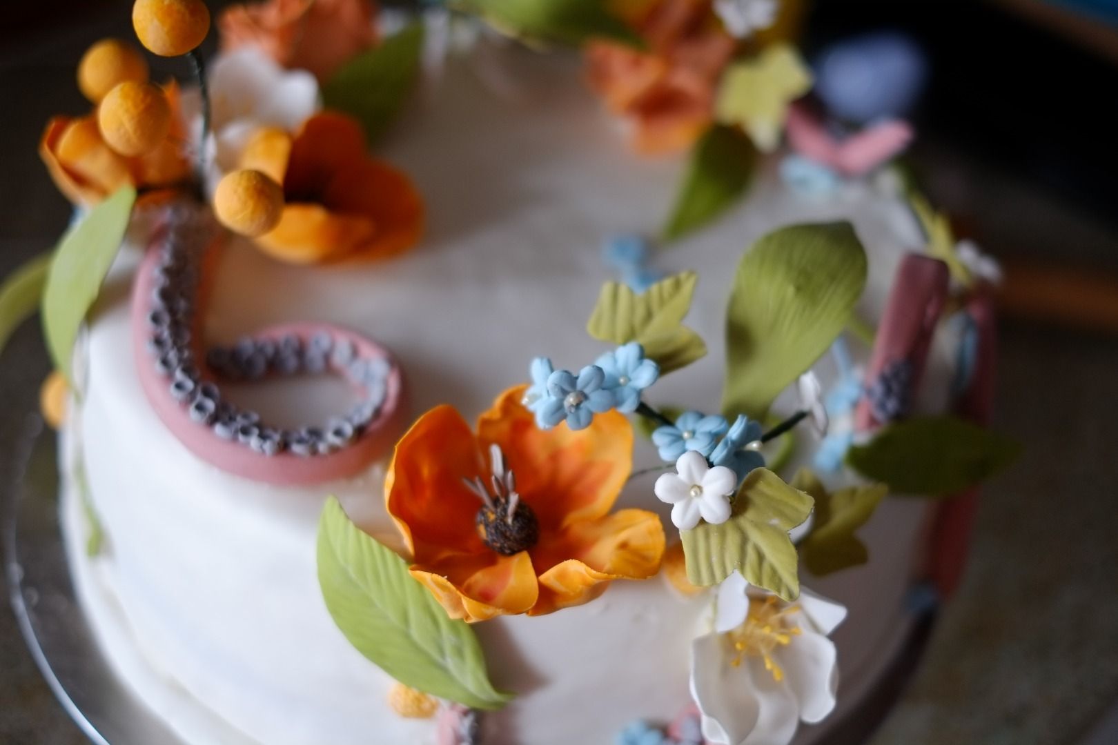 Floral Tentacle Cake : 5 Steps (with Pictures) - Instructables