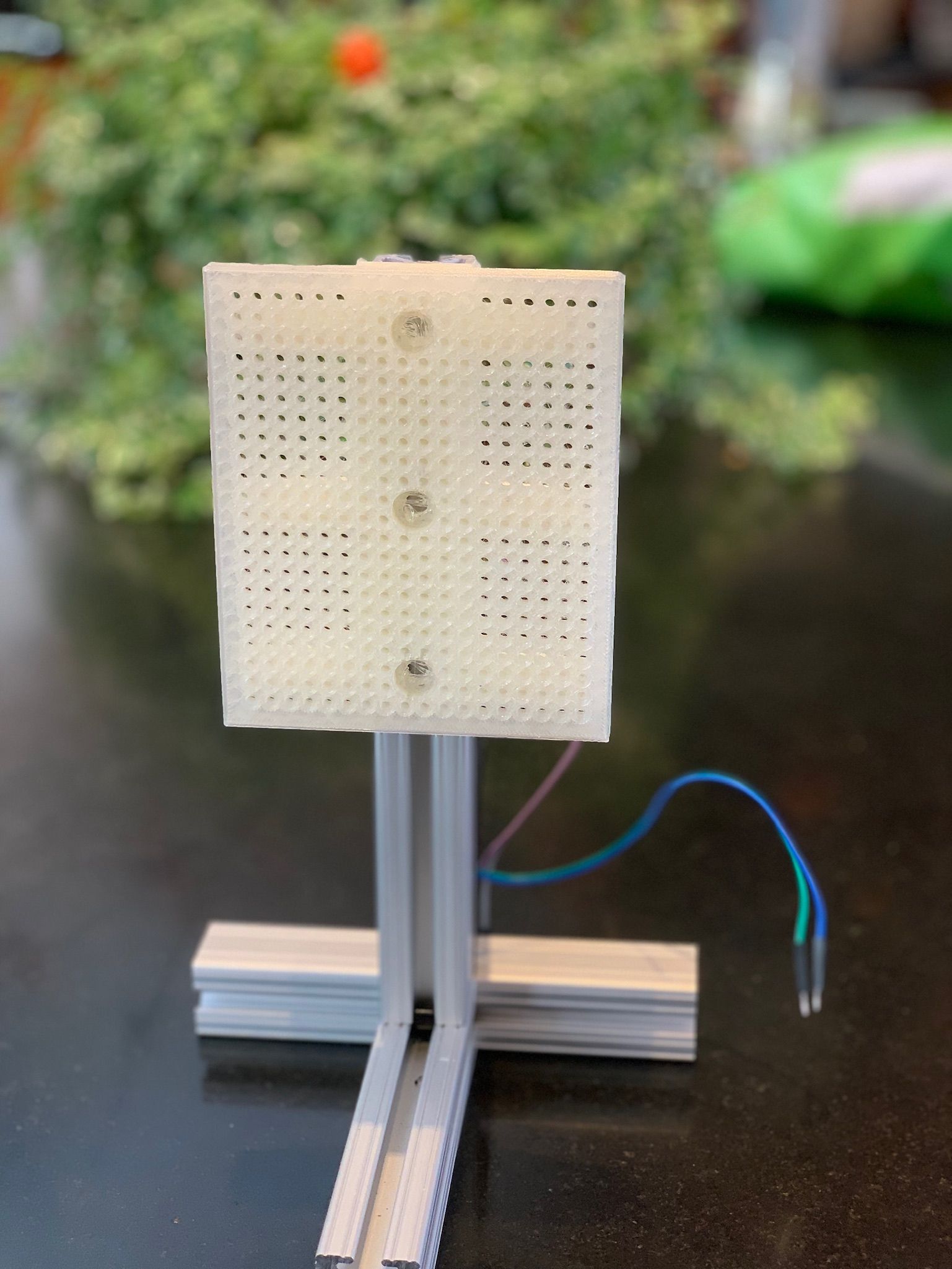 A Simple Stand for an Acoustic Levitator MiniLev : 12 Steps (with ...