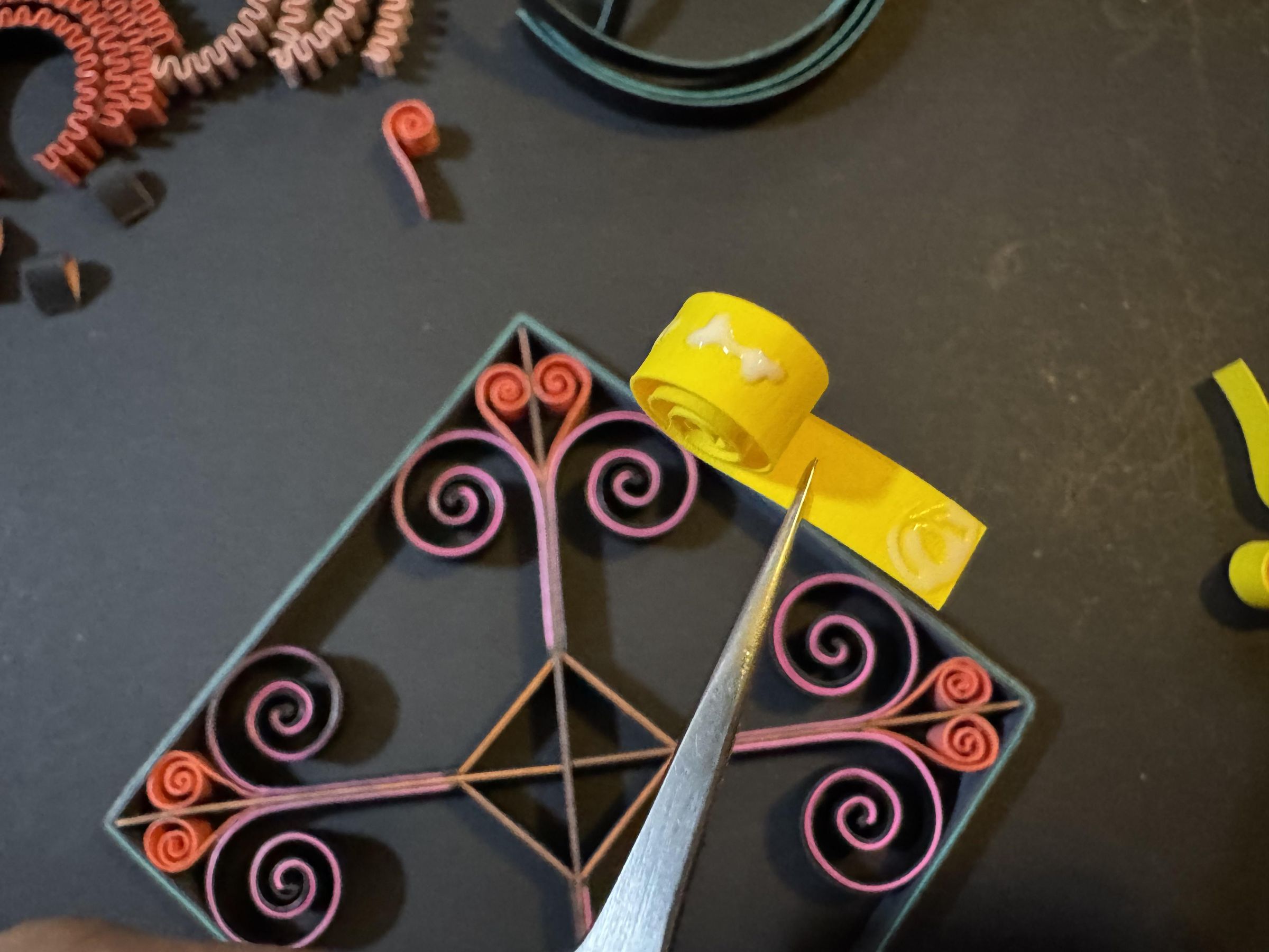 Decorative Handmade Ornamental Tile Using Paper : 12 Steps (with Pictures) - Instructables