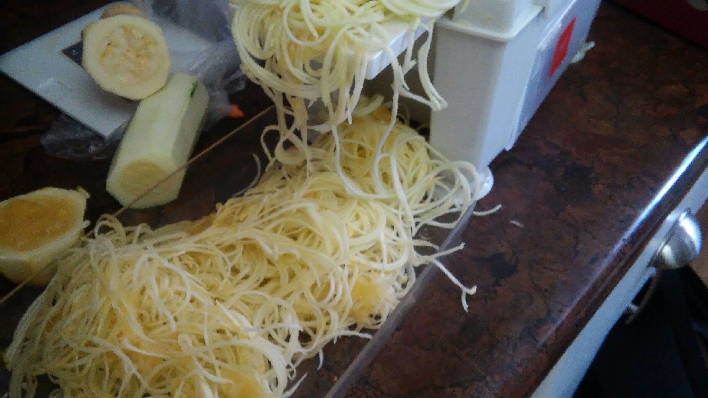 Spiralizing Veggies : 7 Steps - Instructables