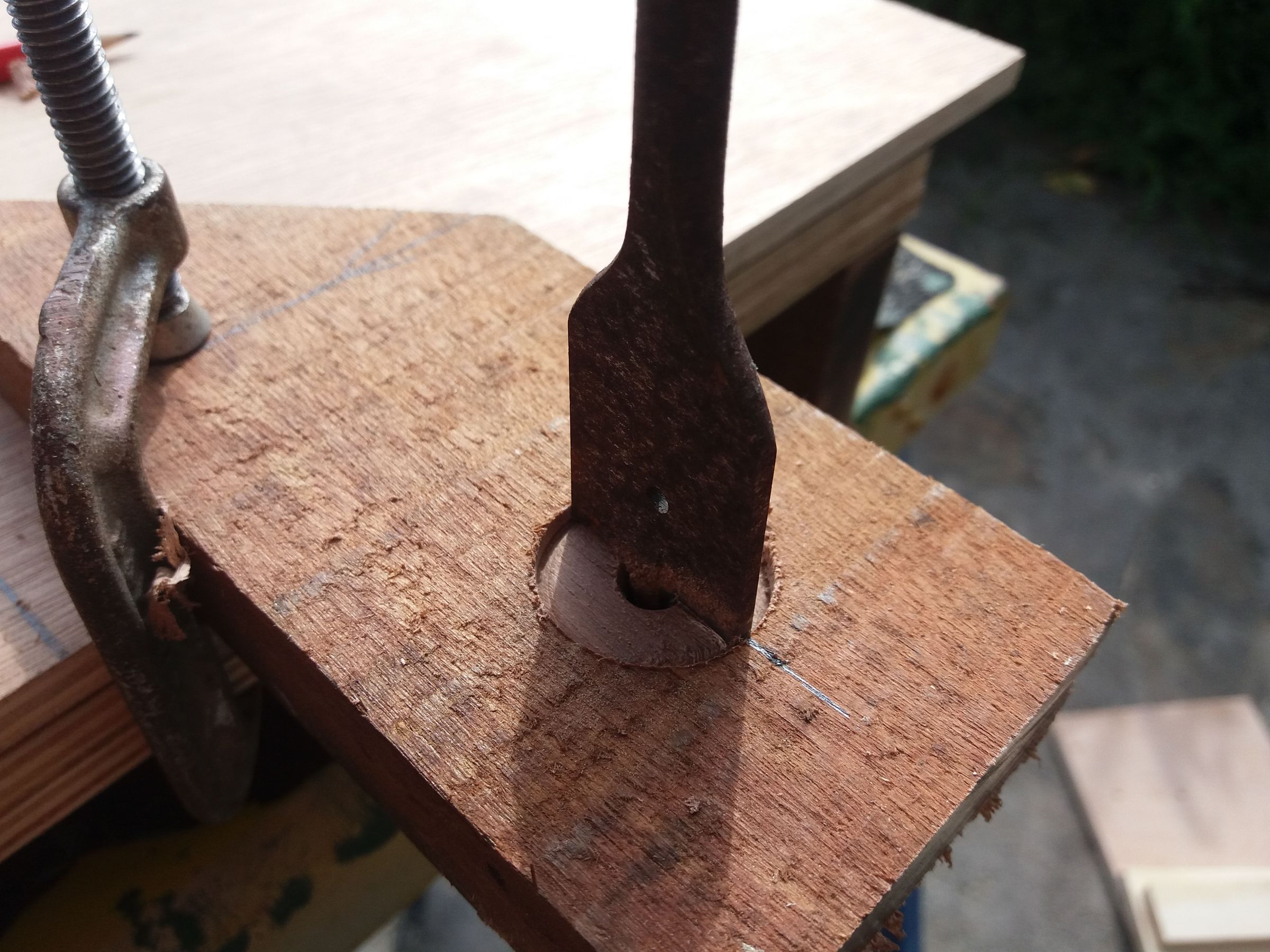 Benchtop Belt Sander Jig : 8 Steps (with Pictures) - Instructables