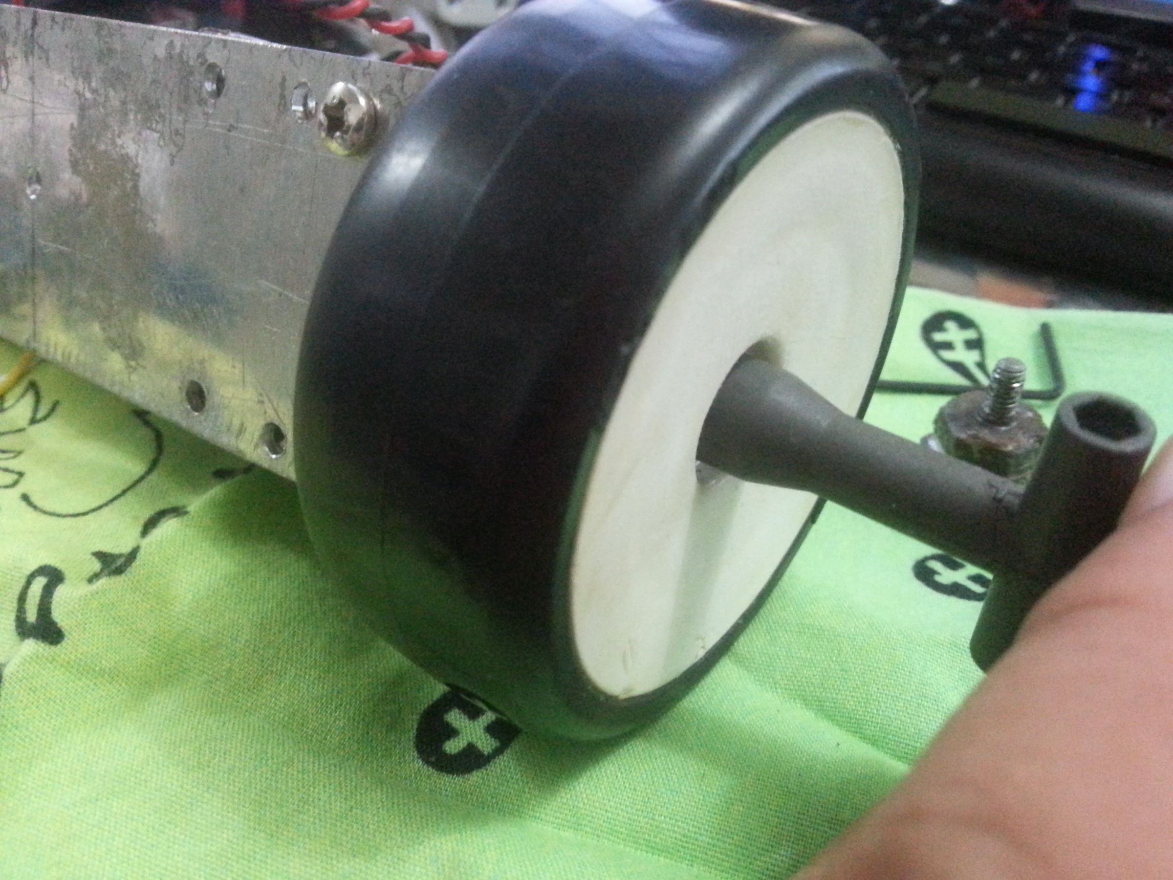 3D Printed Sumobot [Autonomous RC, Bluetooth Multiplayer] : 23 Steps ...