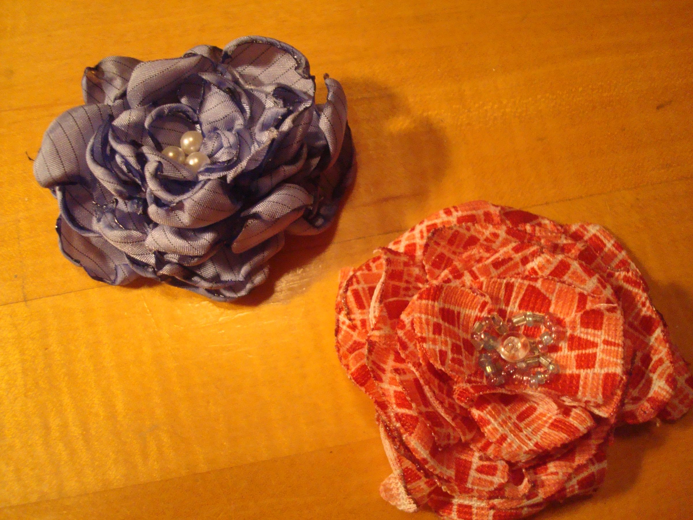 Brooch Flower Pin From Grandma's Polyester Blouse : 5 Steps (with ...