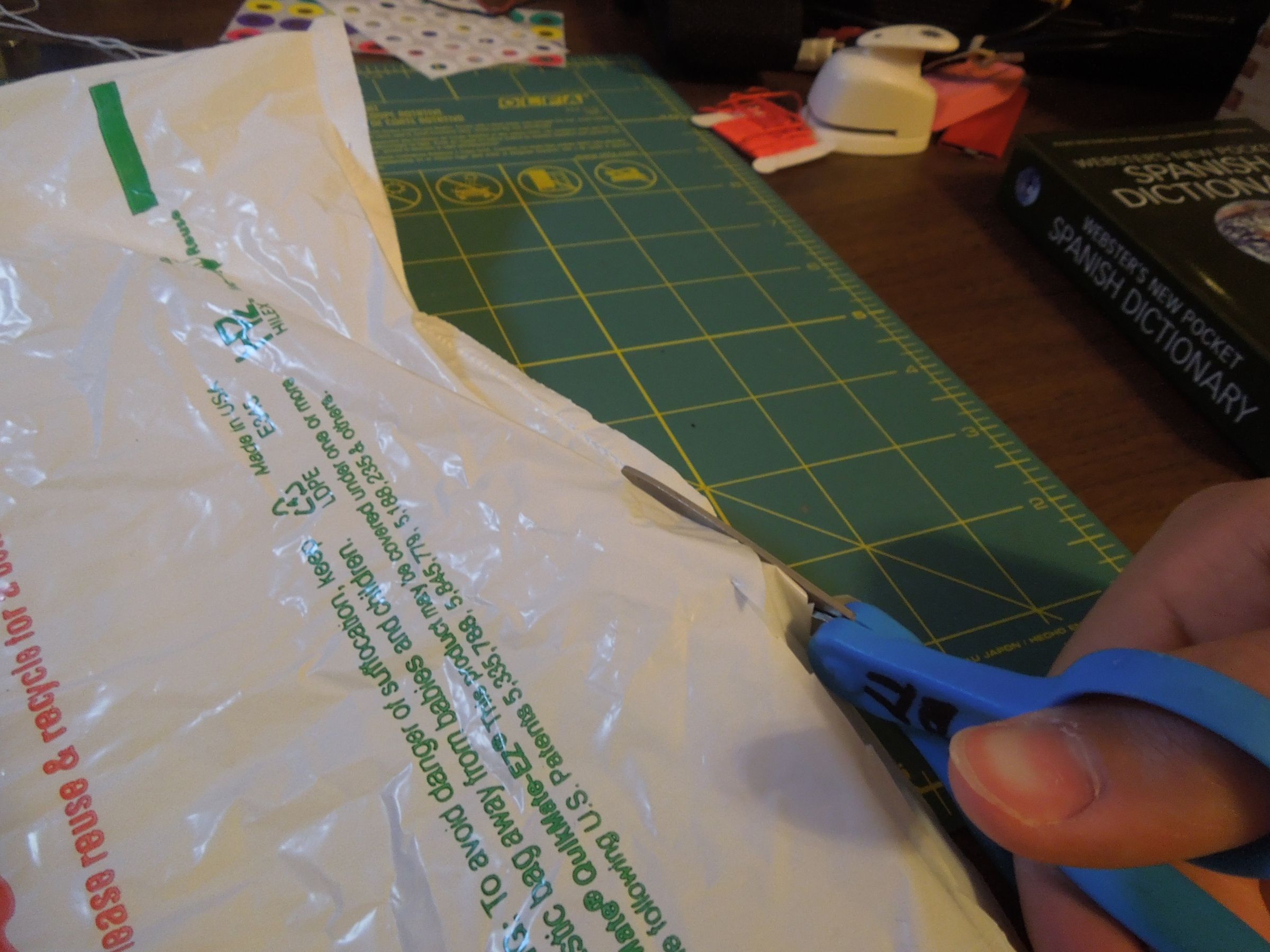 DIY Model Rocket Parachute : 8 Steps - Instructables