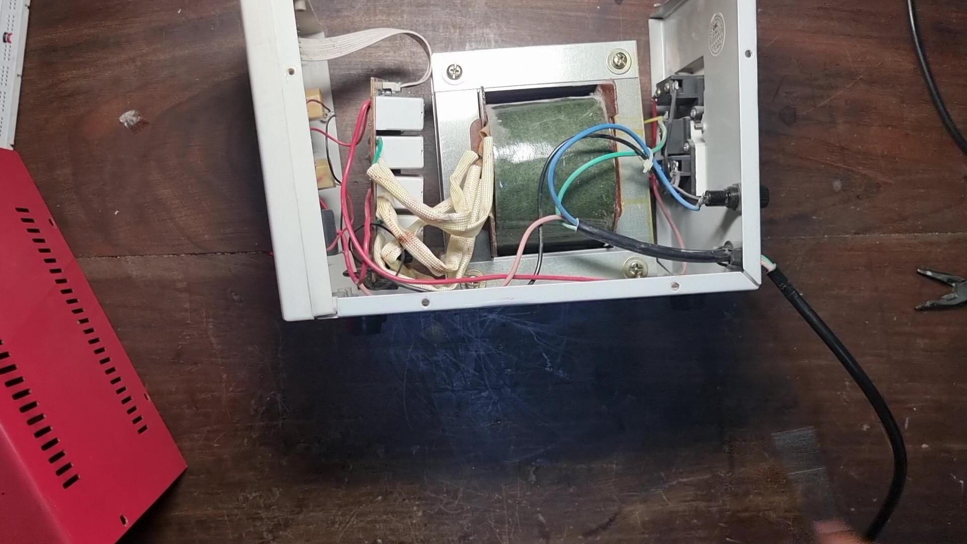 Fixing a Voltage Stabilizer(plus Repairing Tips). : 9 Steps (with ...