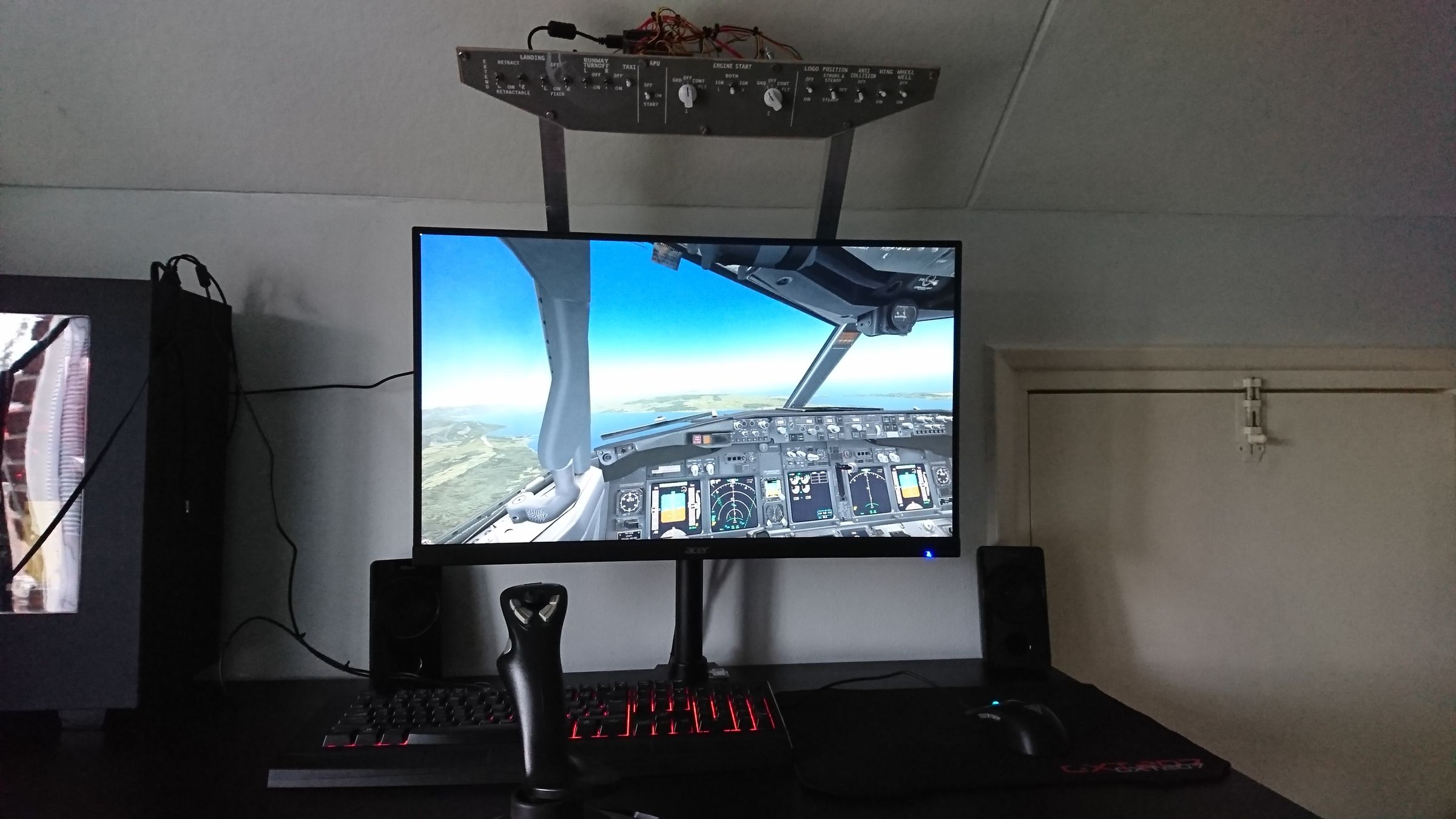 Boeing 737NG Lights Overhead Panel for FSX : 6 Steps - Instructables