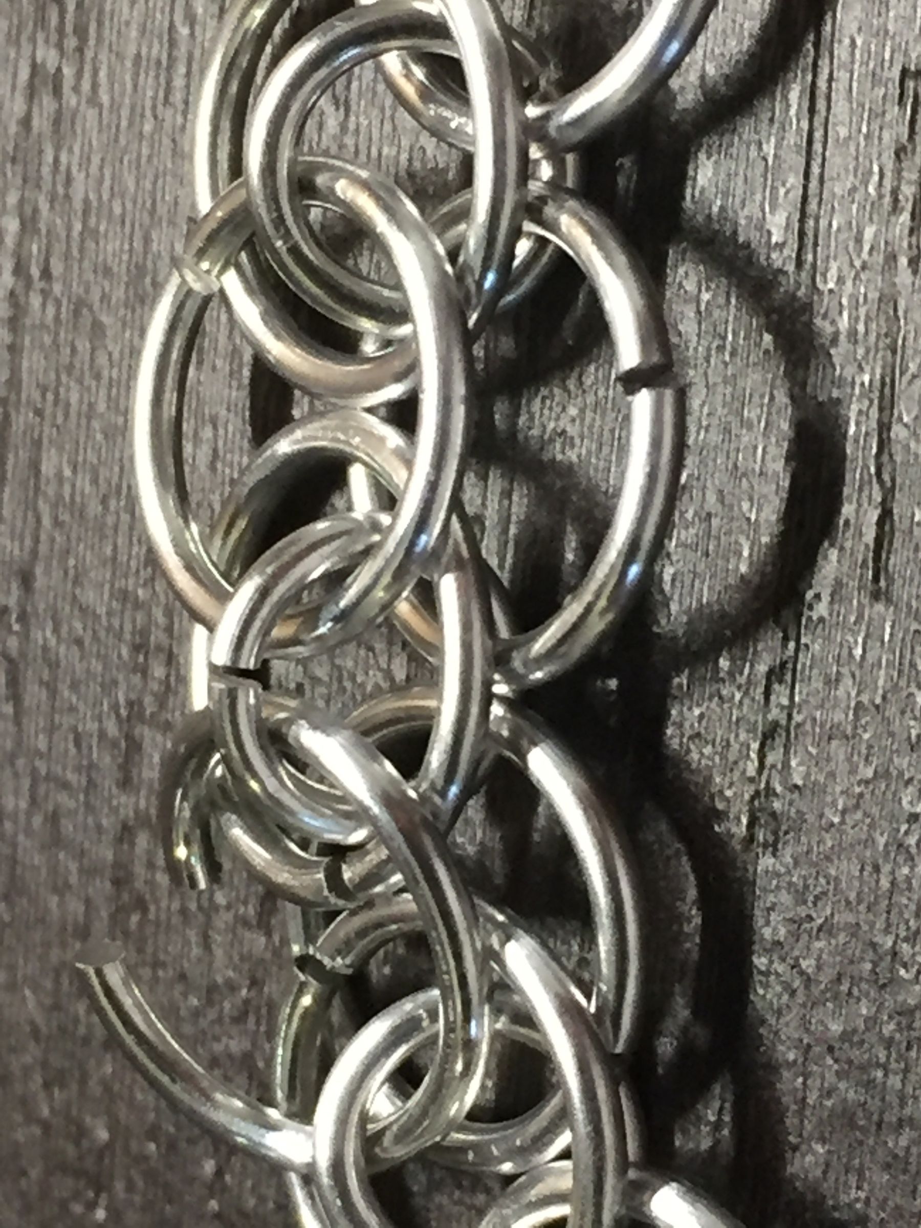 Dragon Scale Chain Mail Bracelet : 7 Steps (with Pictures) - Instructables