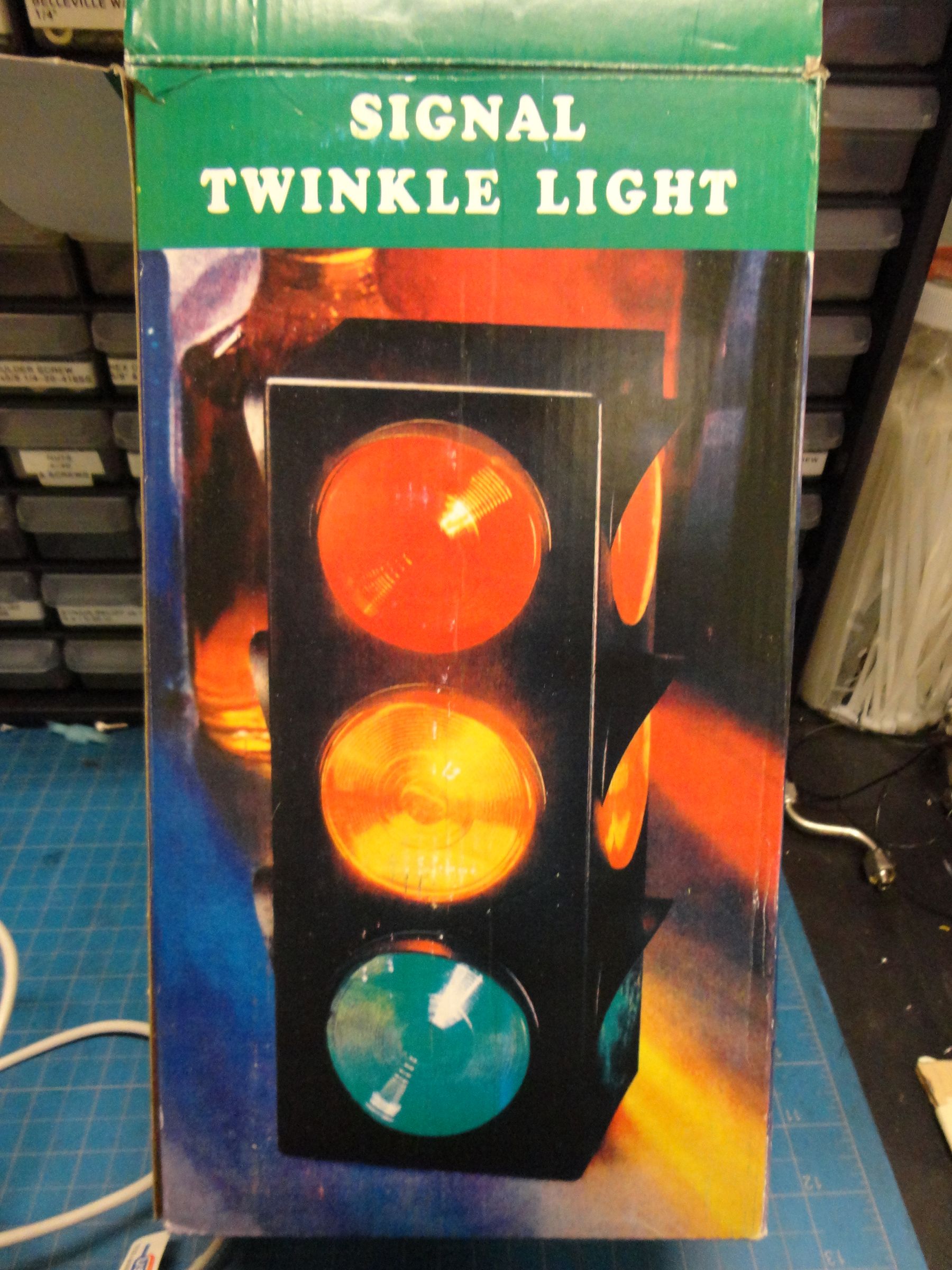 Safety Stoplight: the Easy, Arduino-powered, Voltage Warning Light : 3 ...