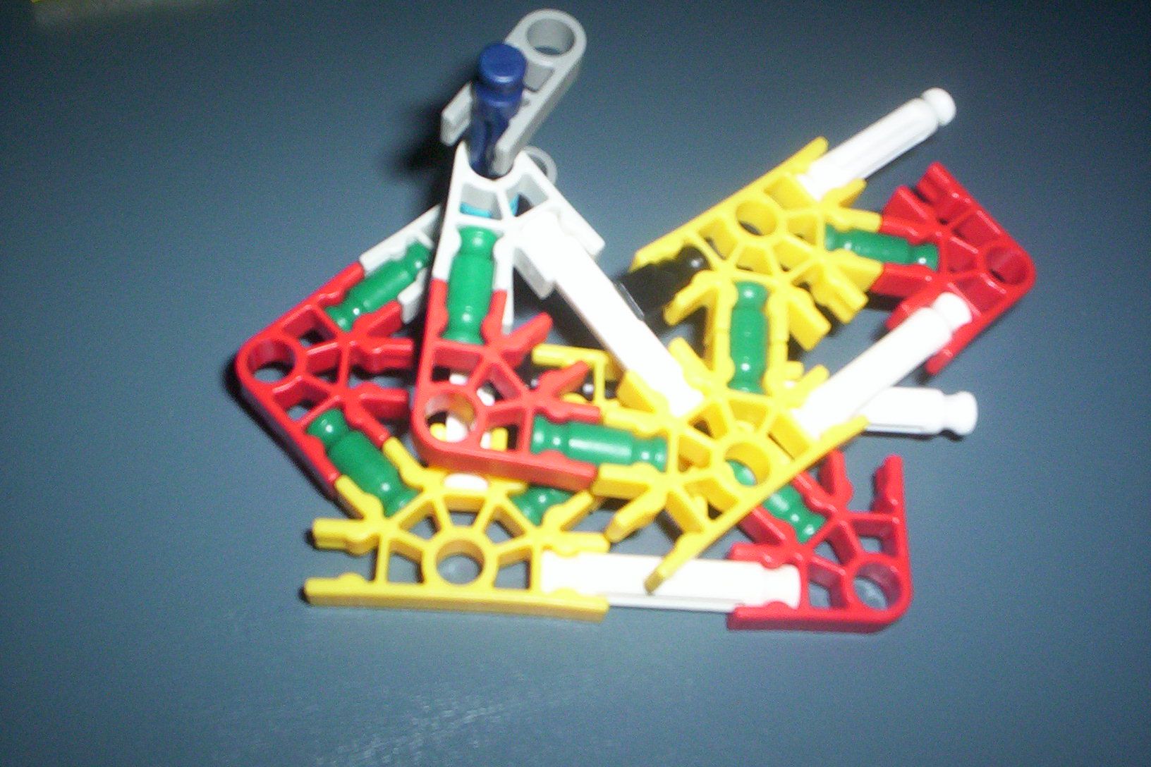 8 Shot Deconstruction Round Revolver : 12 Steps - Instructables