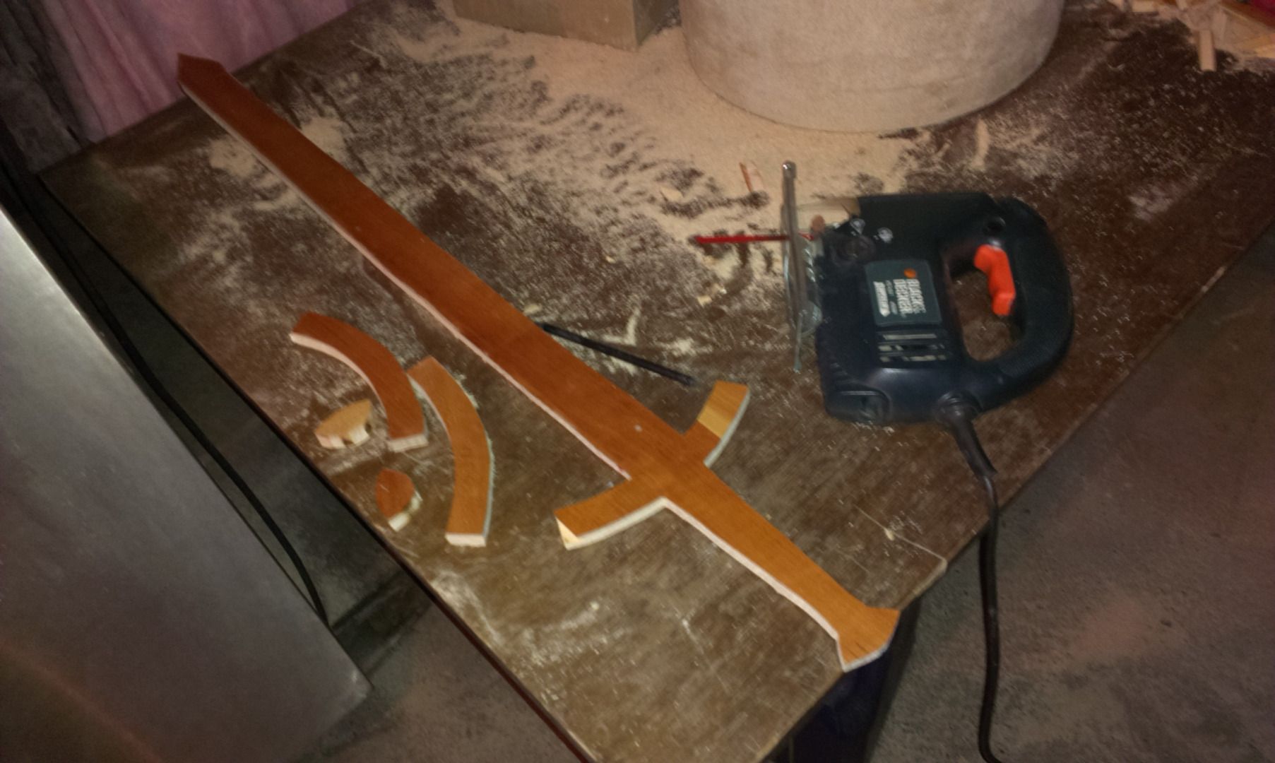 Epic Wooden Sword : 5 Steps (with Pictures) - Instructables