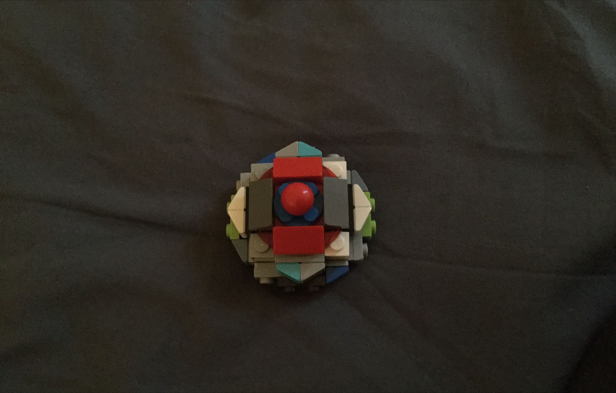 How to Make a Strong Lego Beyblade : 10 Steps - Instructables