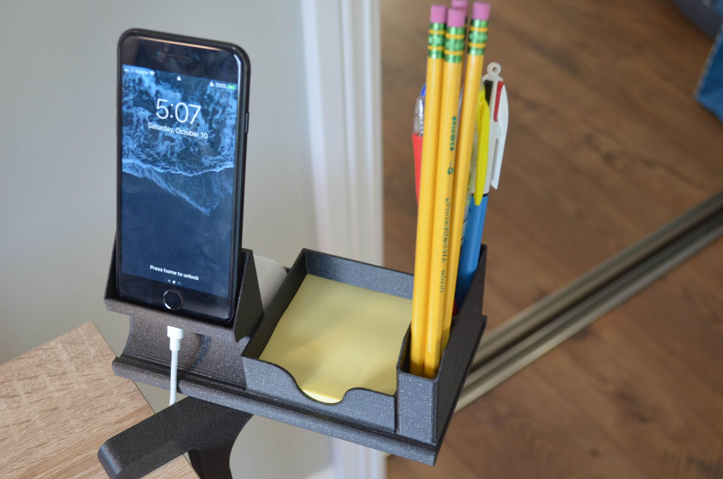 Off-Desk Organizer : 5 Steps - Instructables