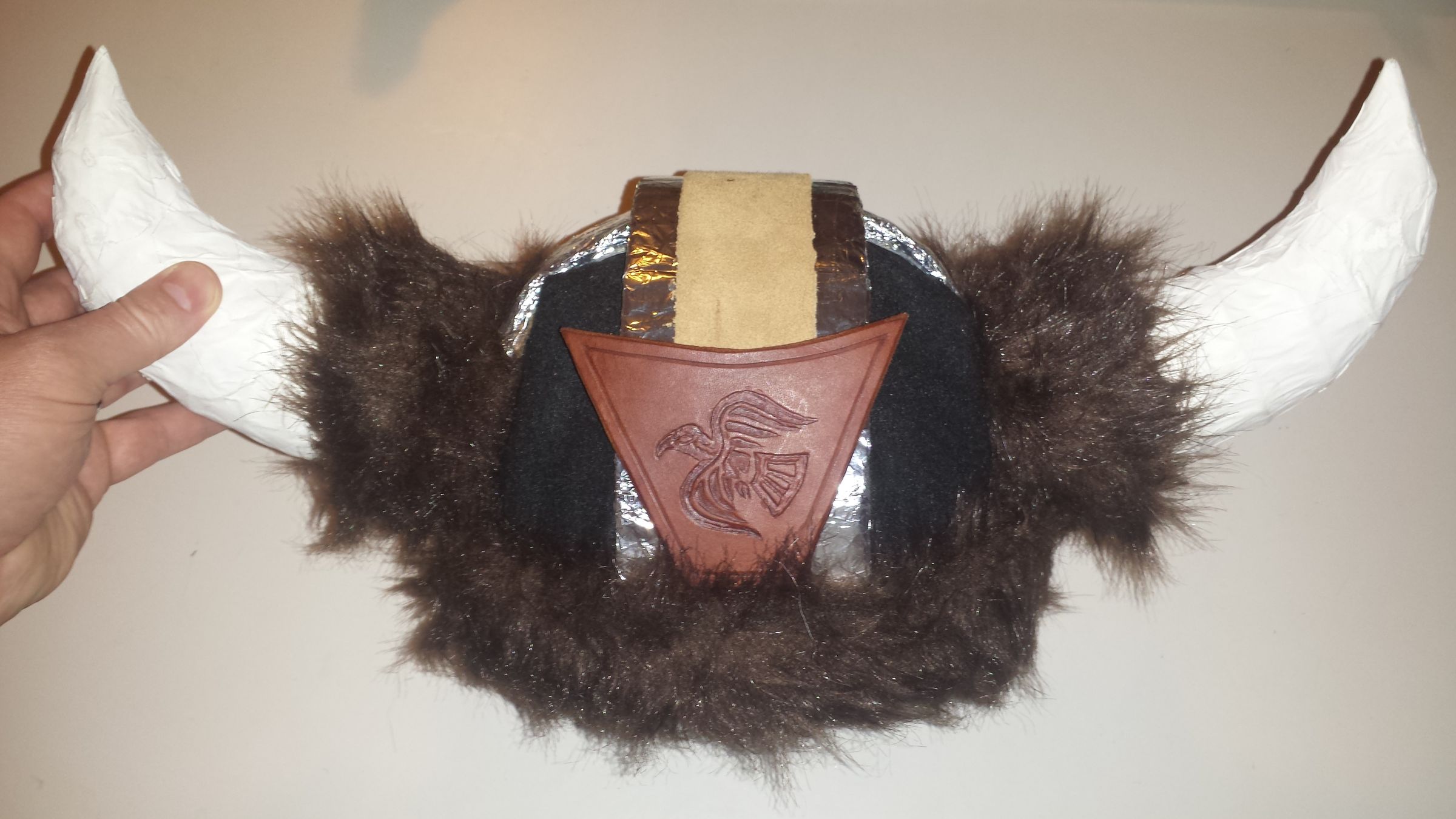 Viking Arm Bracers : 10 Steps (with Pictures) - Instructables