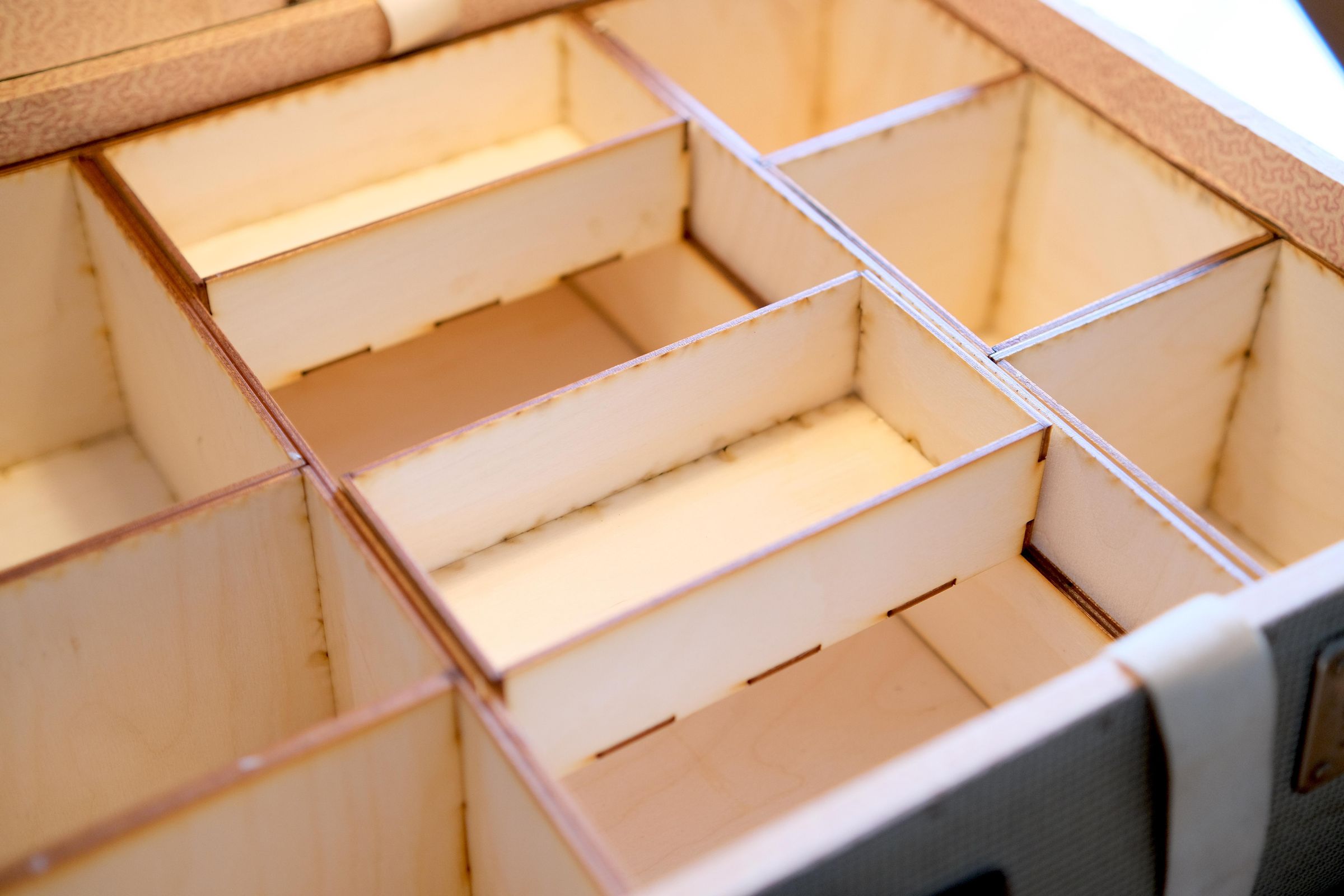 Lego Organizing Suitcase : 7 Steps (with Pictures) - Instructables