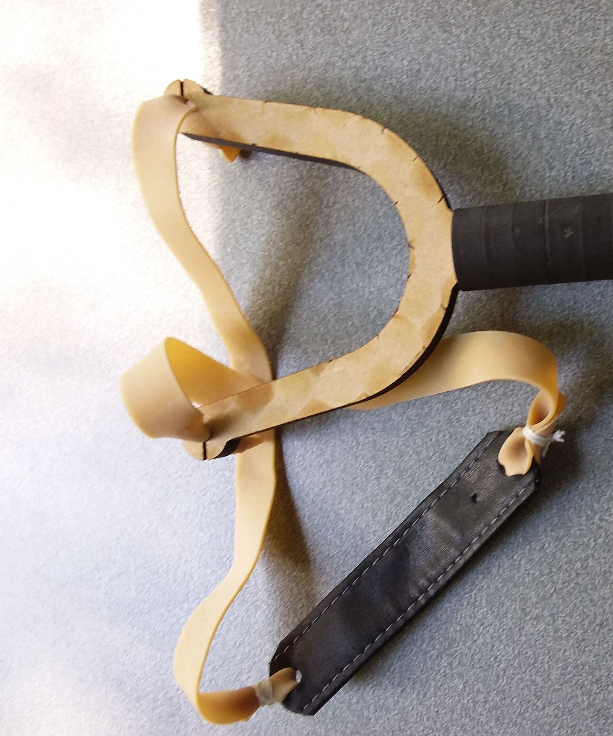 Katapult (slingshot) : 8 Steps - Instructables