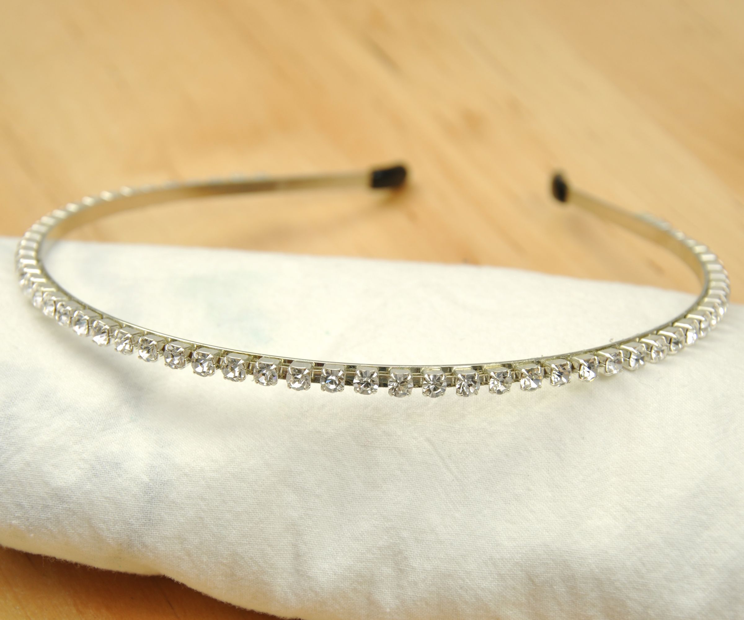 Rhinestone Headband : 4 Steps (with Pictures) - Instructables