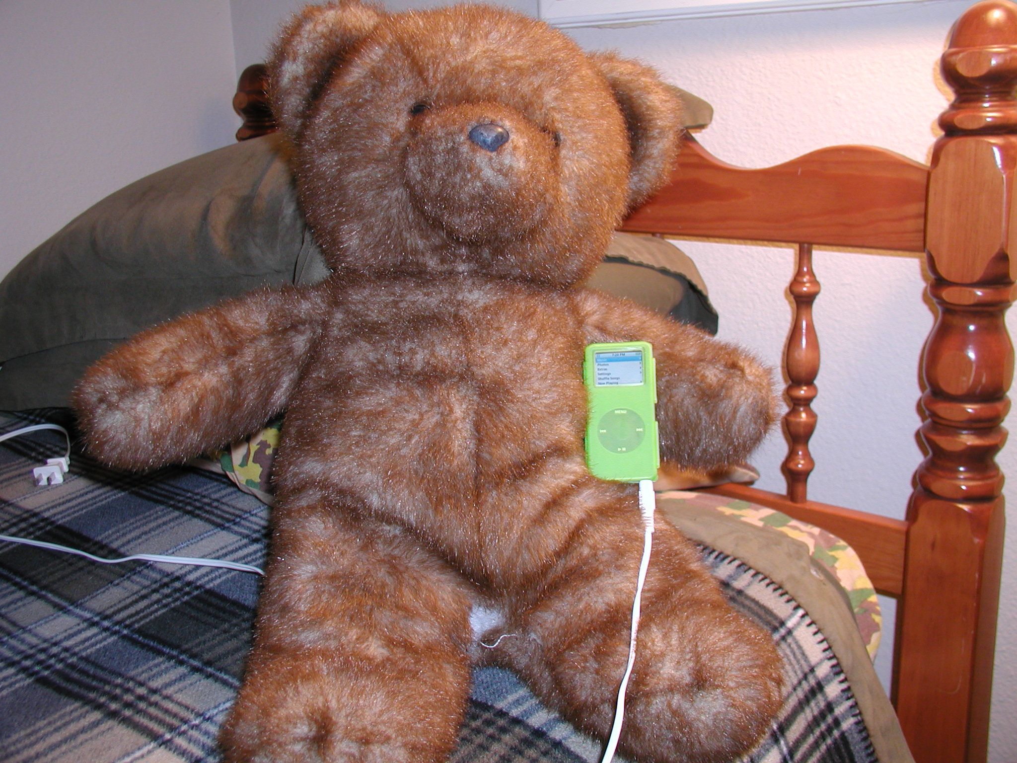 Teddy Bear Speaker : 6 Steps - Instructables