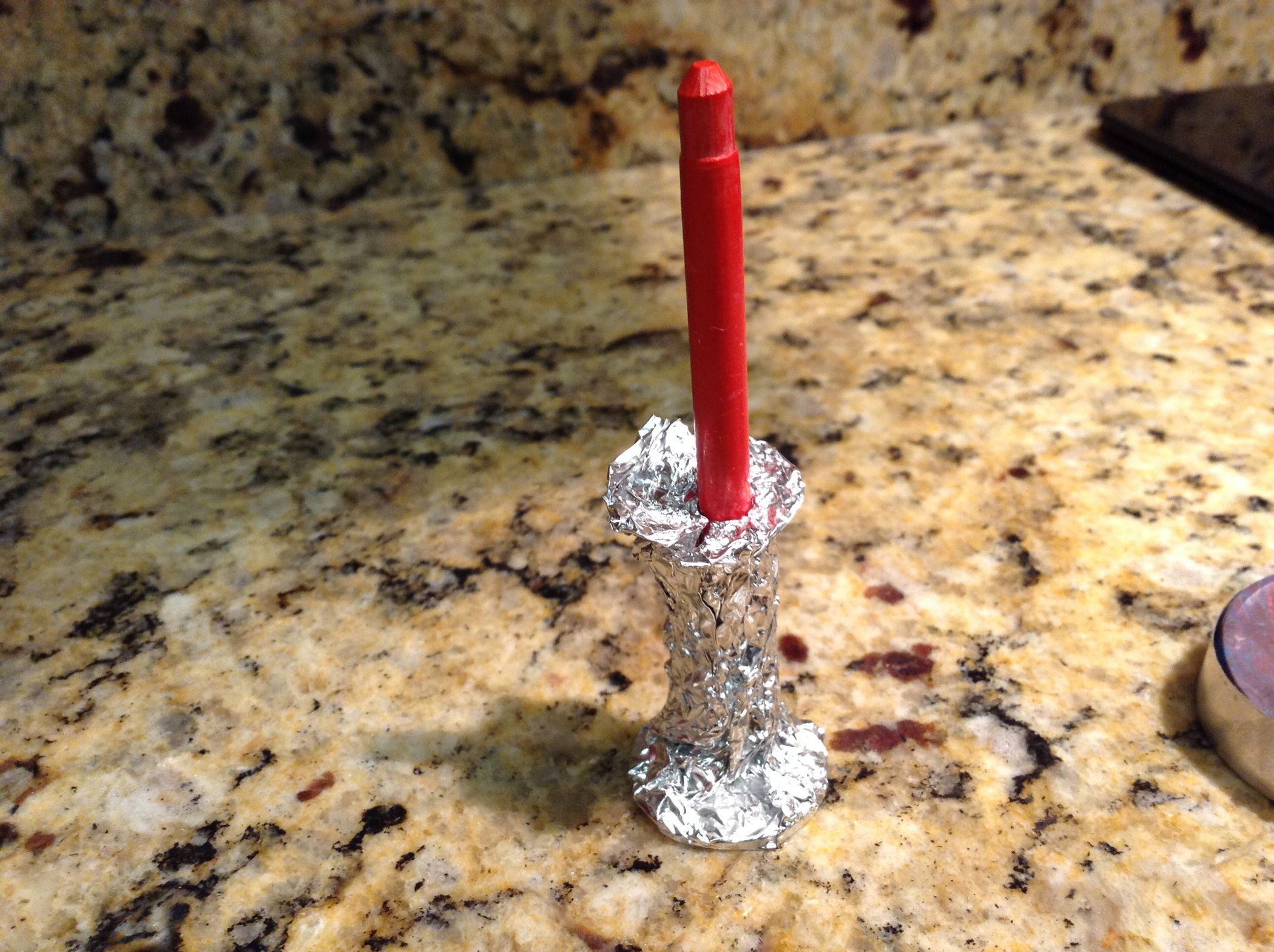 Zombie Apocalypse Candle : 3 Steps - Instructables