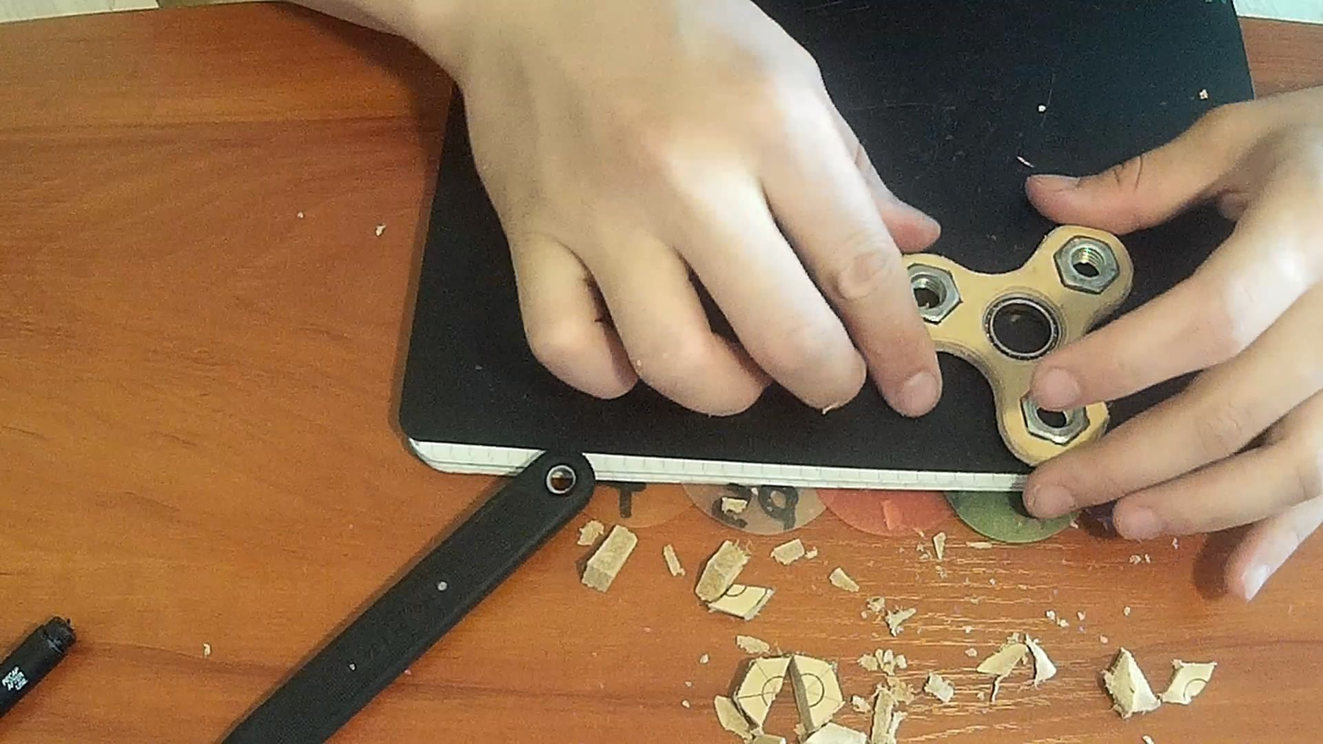 Leather Fidget Spinner : 12 Steps (with Pictures) - Instructables