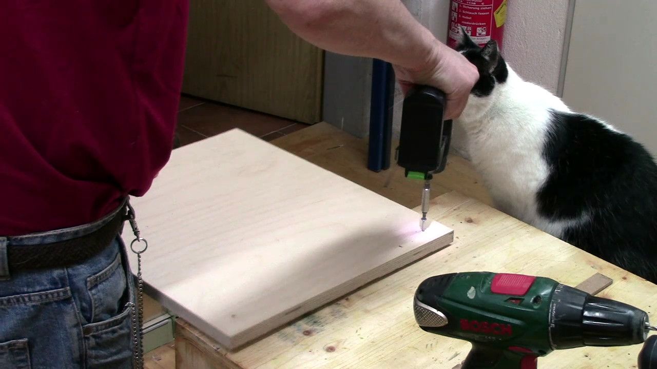 Mini Router Table With the Simplest Router Lift Ever : 12 Steps (with ...