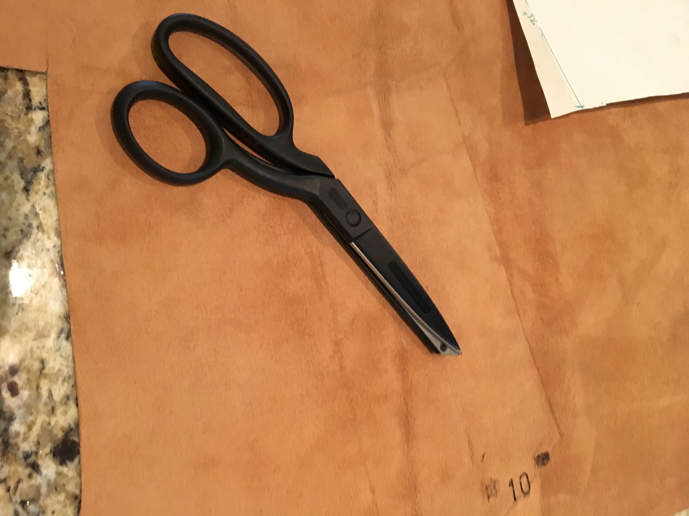 Bottle Cap Armored Bracer for Zombie Protection : 11 Steps (with ...