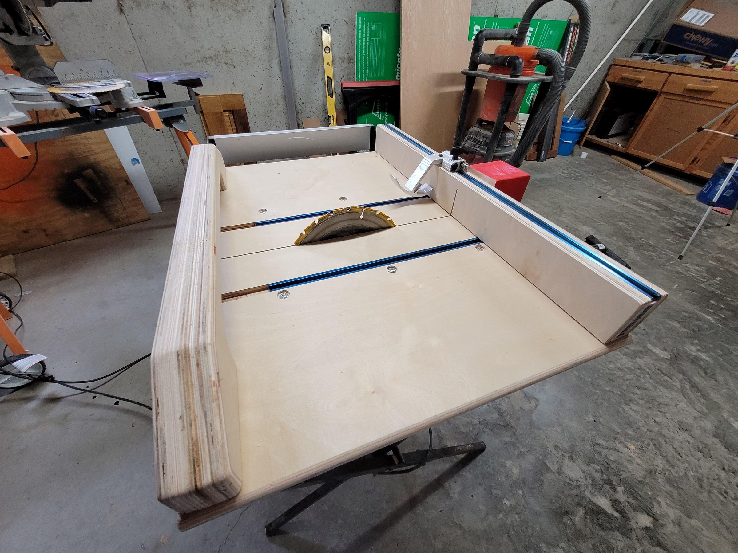 Easy Heavy Duty Crosscut Sled : 11 Steps (with Pictures) - Instructables
