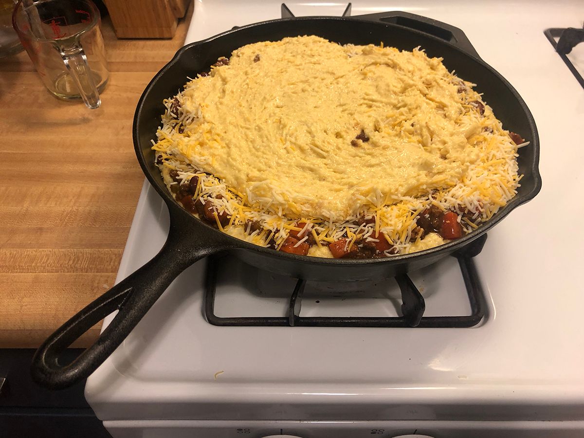 Ultimate Chili-Stuffed Cornbread : 4 Steps (with Pictures) - Instructables