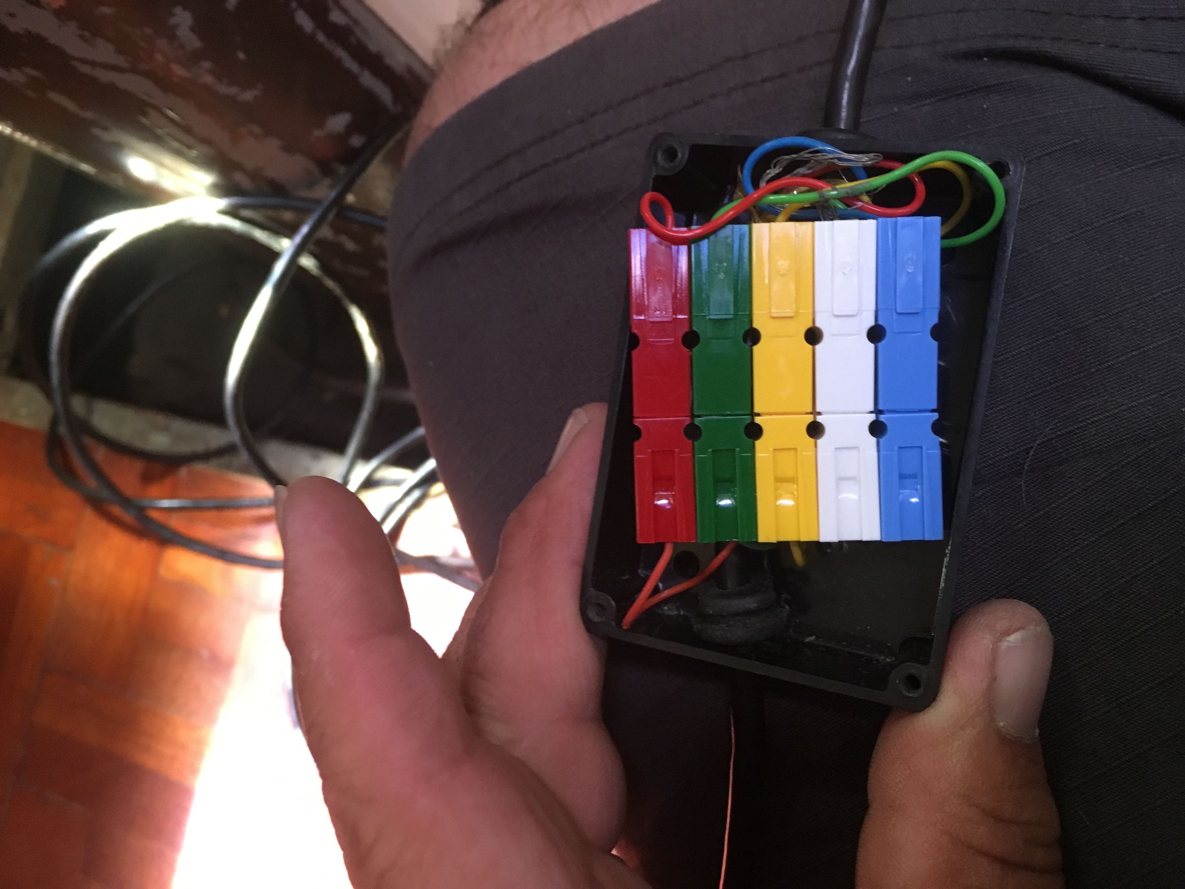 Using Anderson Power Poles for Electronics on a Boat. : 5 Steps ...