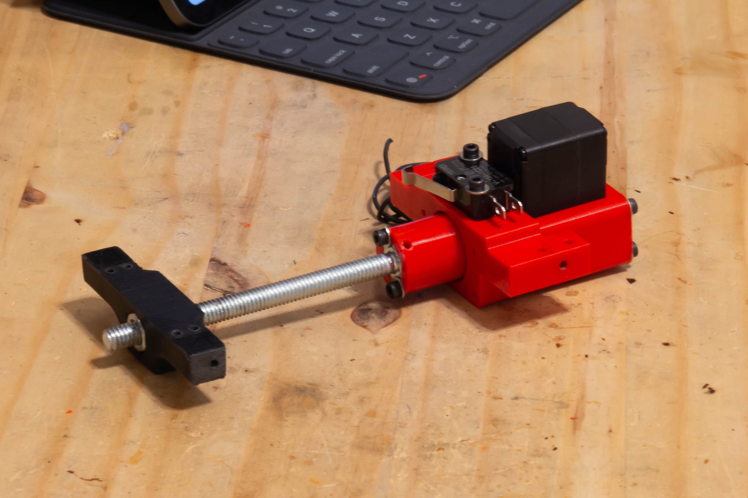 Raspberry Pi Controlled Scissor Lift : 17 Steps (with Pictures ...