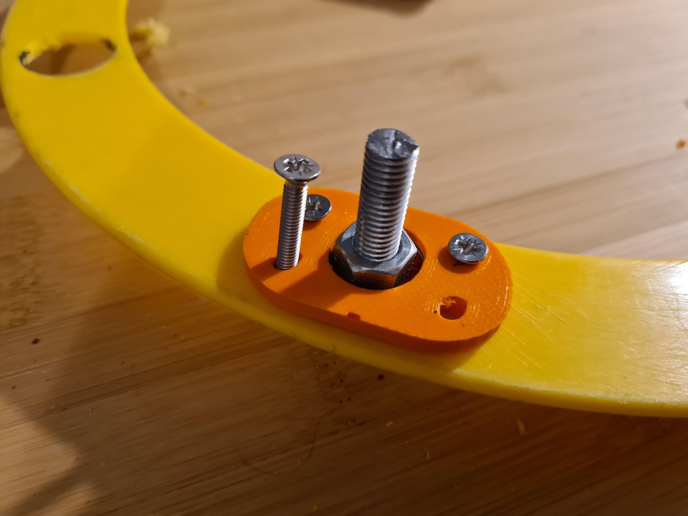D4E1 Juggle Ring Stick : 7 Steps - Instructables