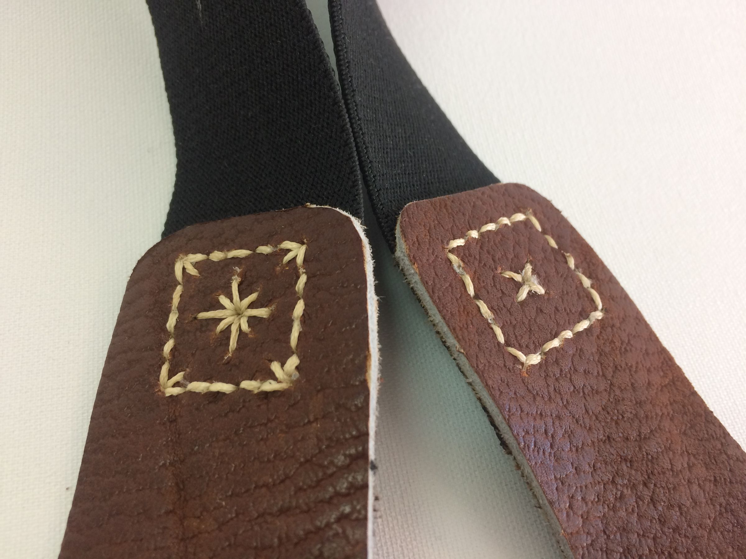 Sketchbook Shoulder Holster : 10 Steps (with Pictures) - Instructables