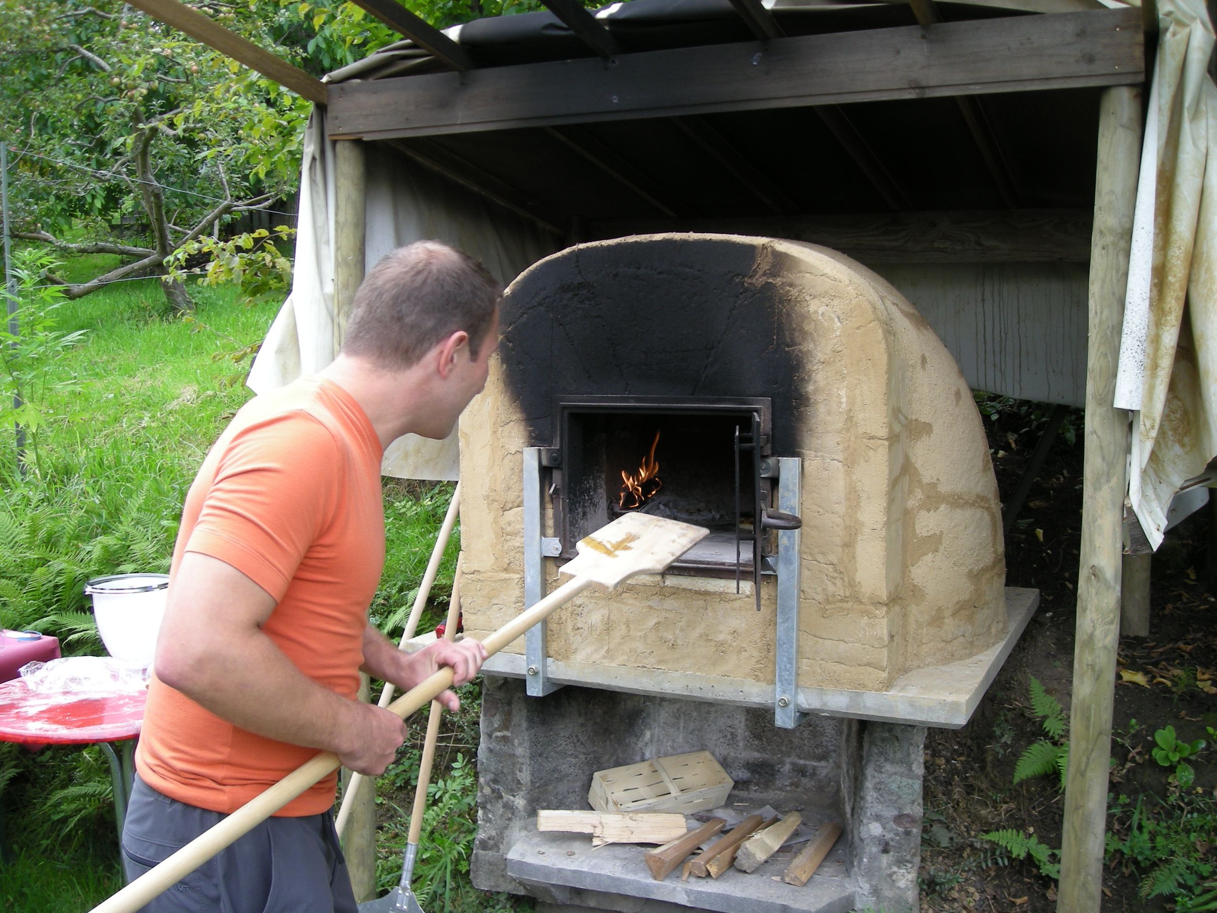 How to Build a Pizza Oven : 9 Steps (with Pictures) - Instructables
