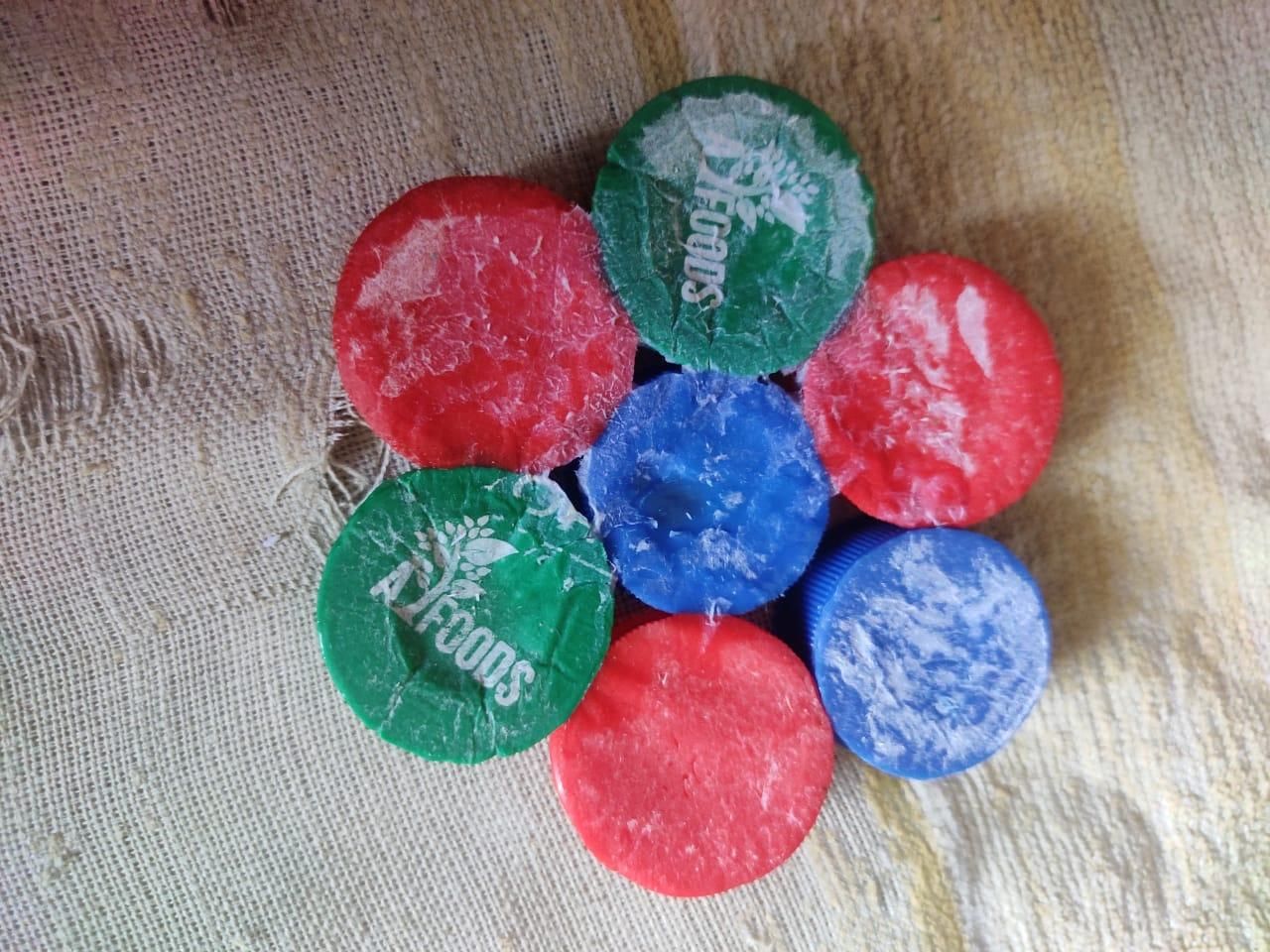 Coasters With Plastic Bottle Caps.... : 6 Steps - Instructables