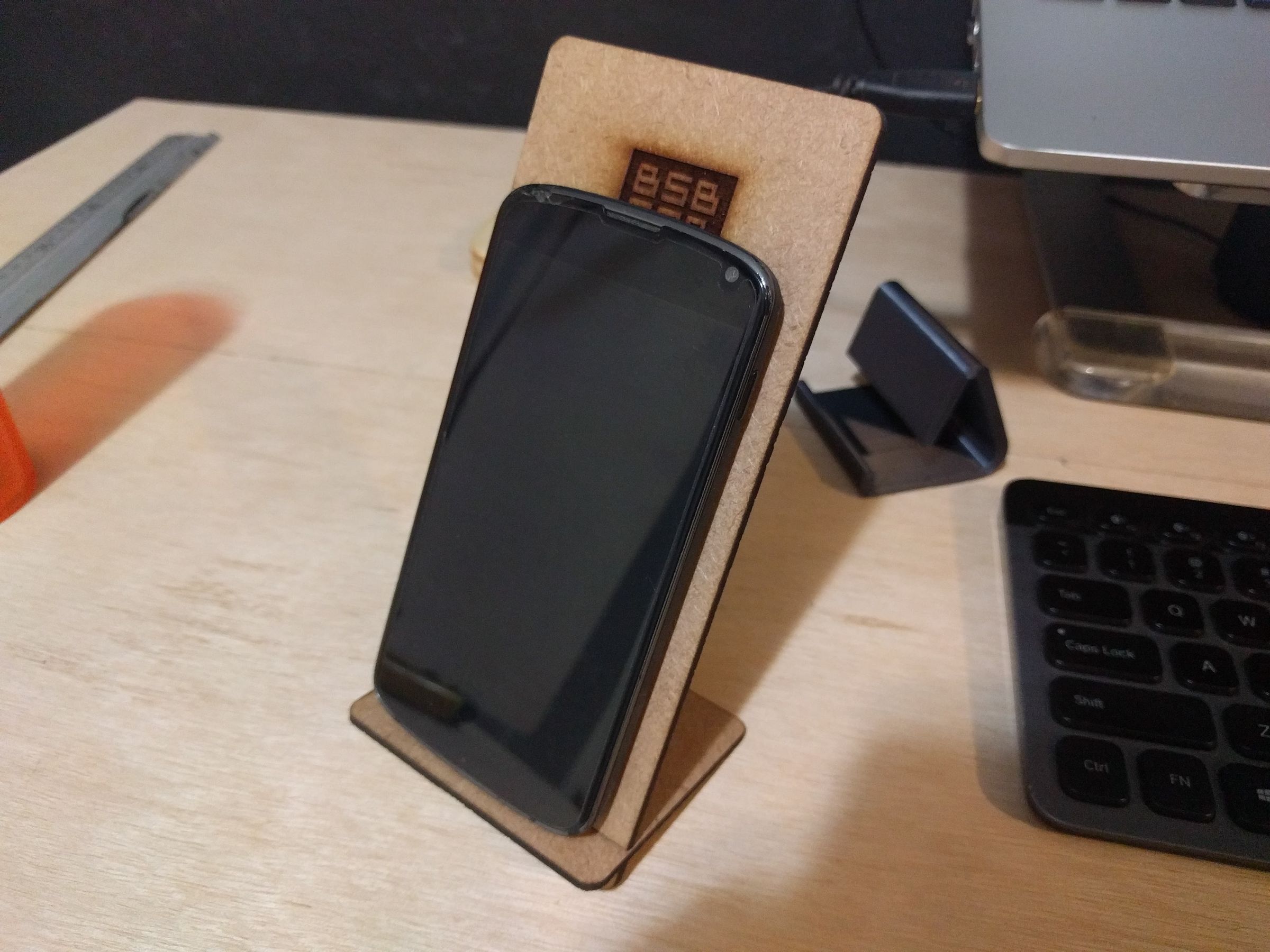 Laser Cut Smart Phone Stand : 15 Steps (with Pictures) - Instructables