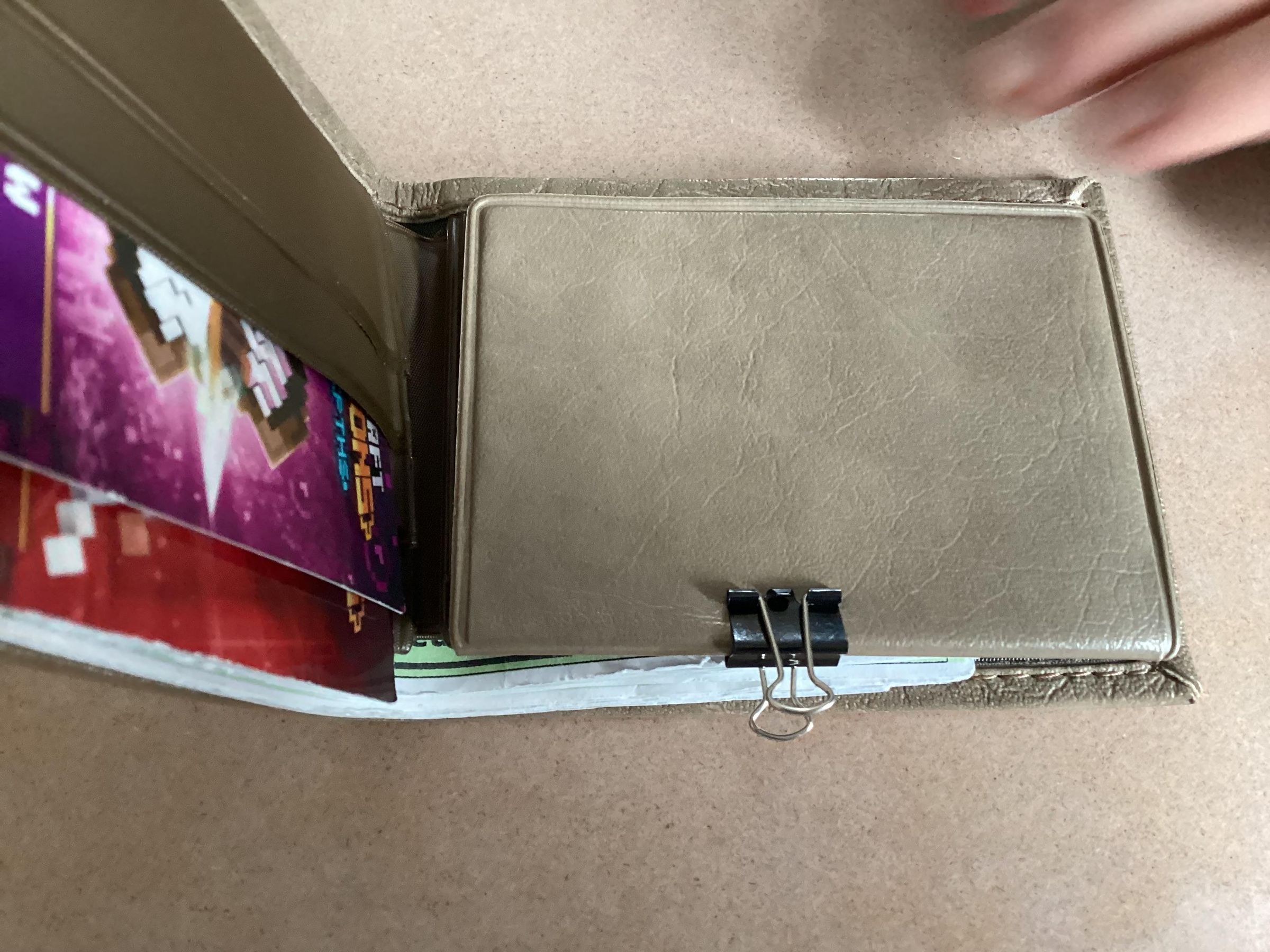 How to Attach Your Keys to Your Wallet So You Never Lose Them : 4 Steps ...