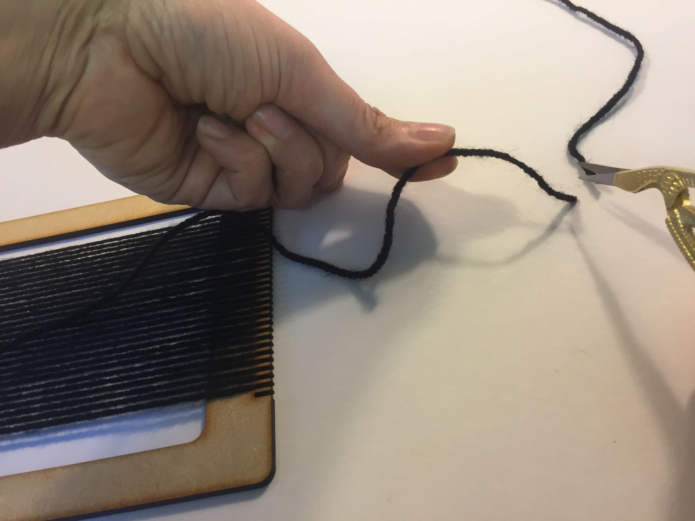 Laser Cut Mini Frame Loom Weaving : 24 Steps (with Pictures ...