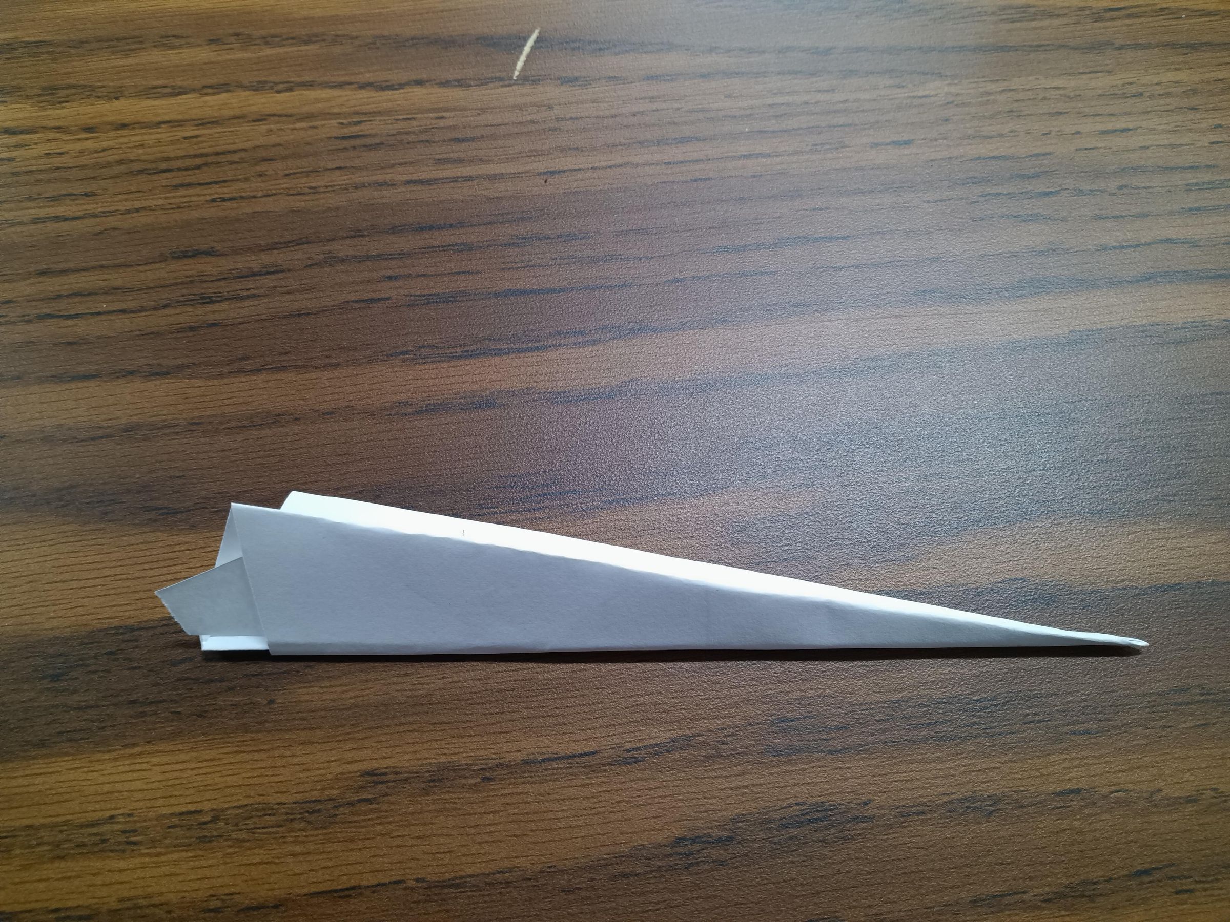 a Fast and Simple Speed Paper Airplane : 8 Steps - Instructables