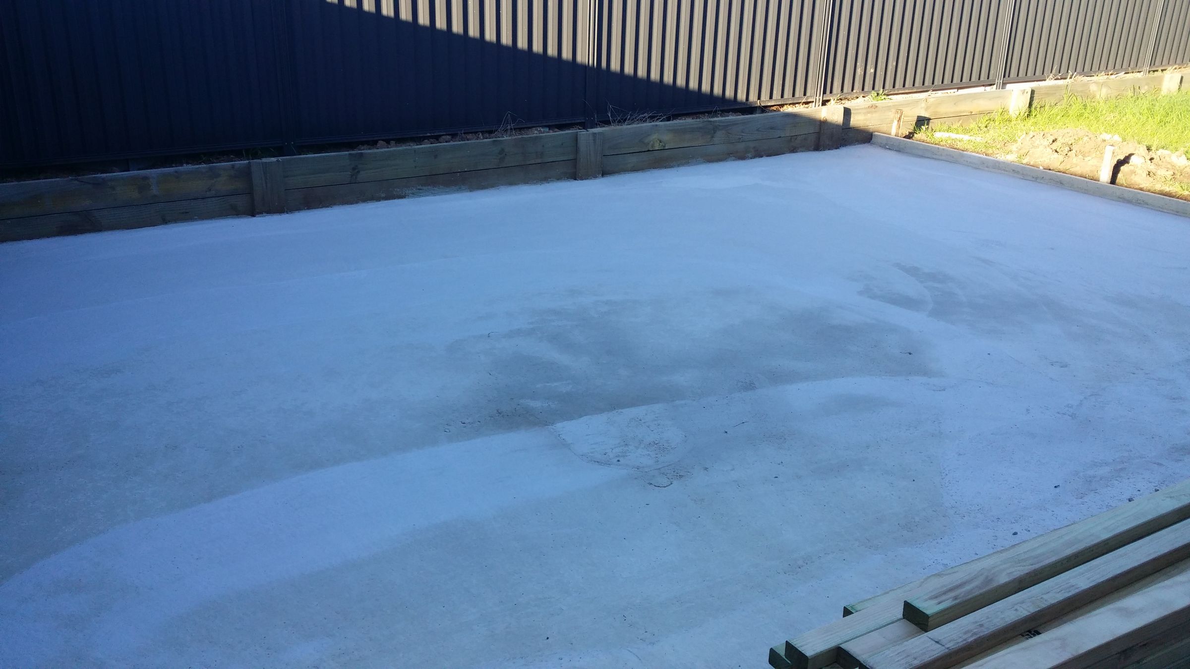 Timber Decking on Top of Concrete : 6 Steps - Instructables