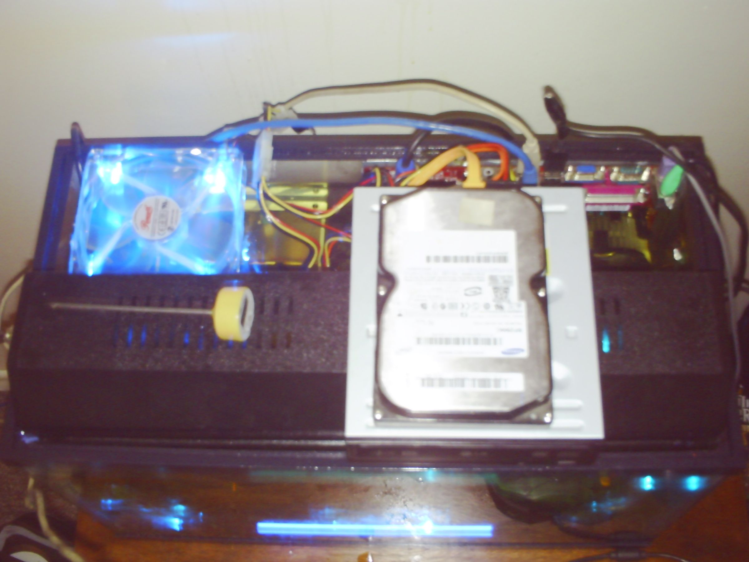 Oil Submerged Fish Tank Pc - Instructables