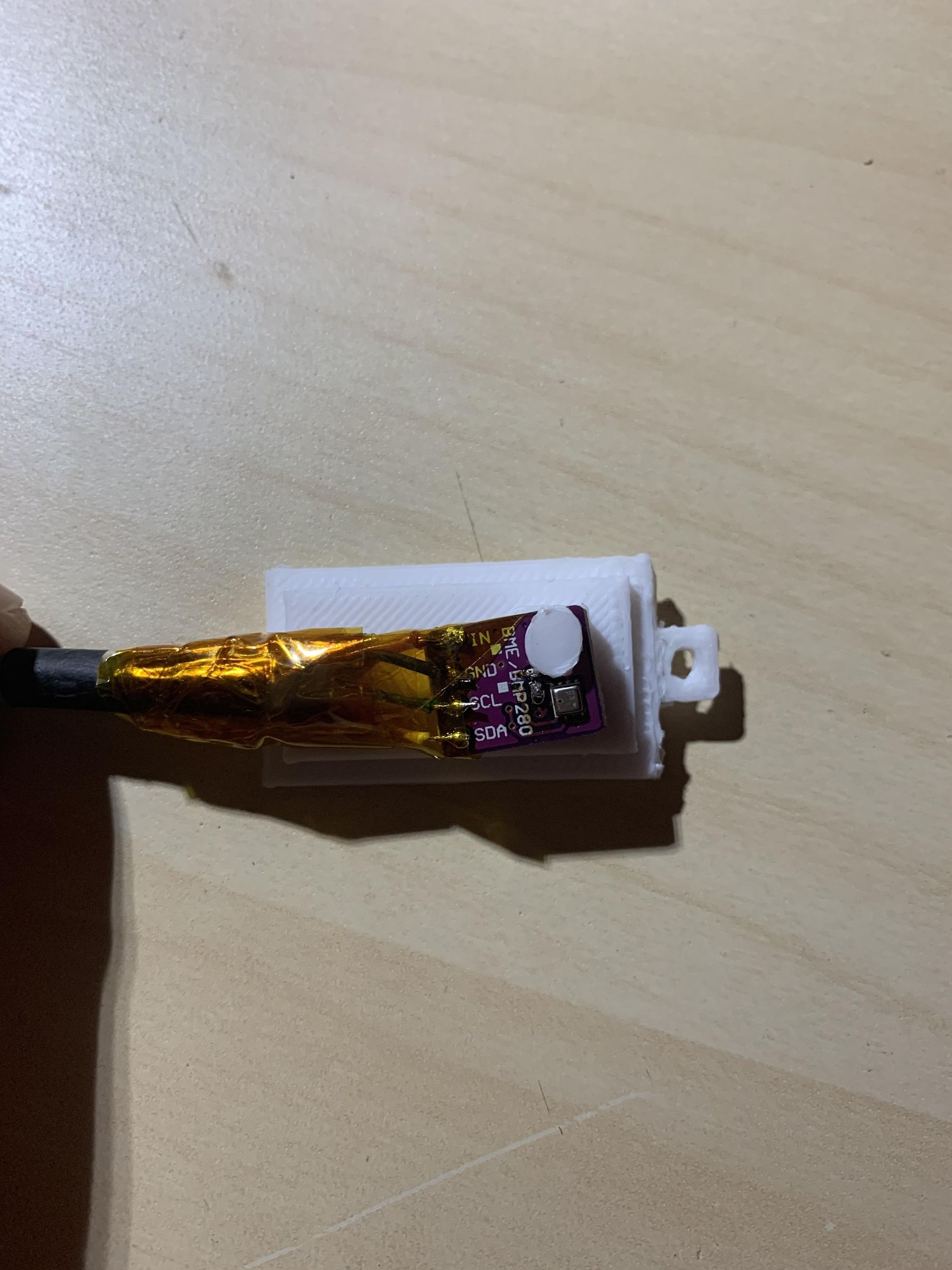 Solar E-ink Weather Station : 10 Steps (with Pictures) - Instructables