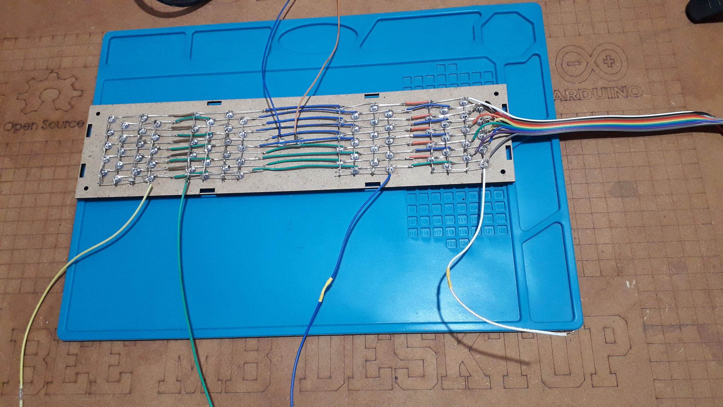 Arduino LIXIE Clock : 8 Steps - Instructables