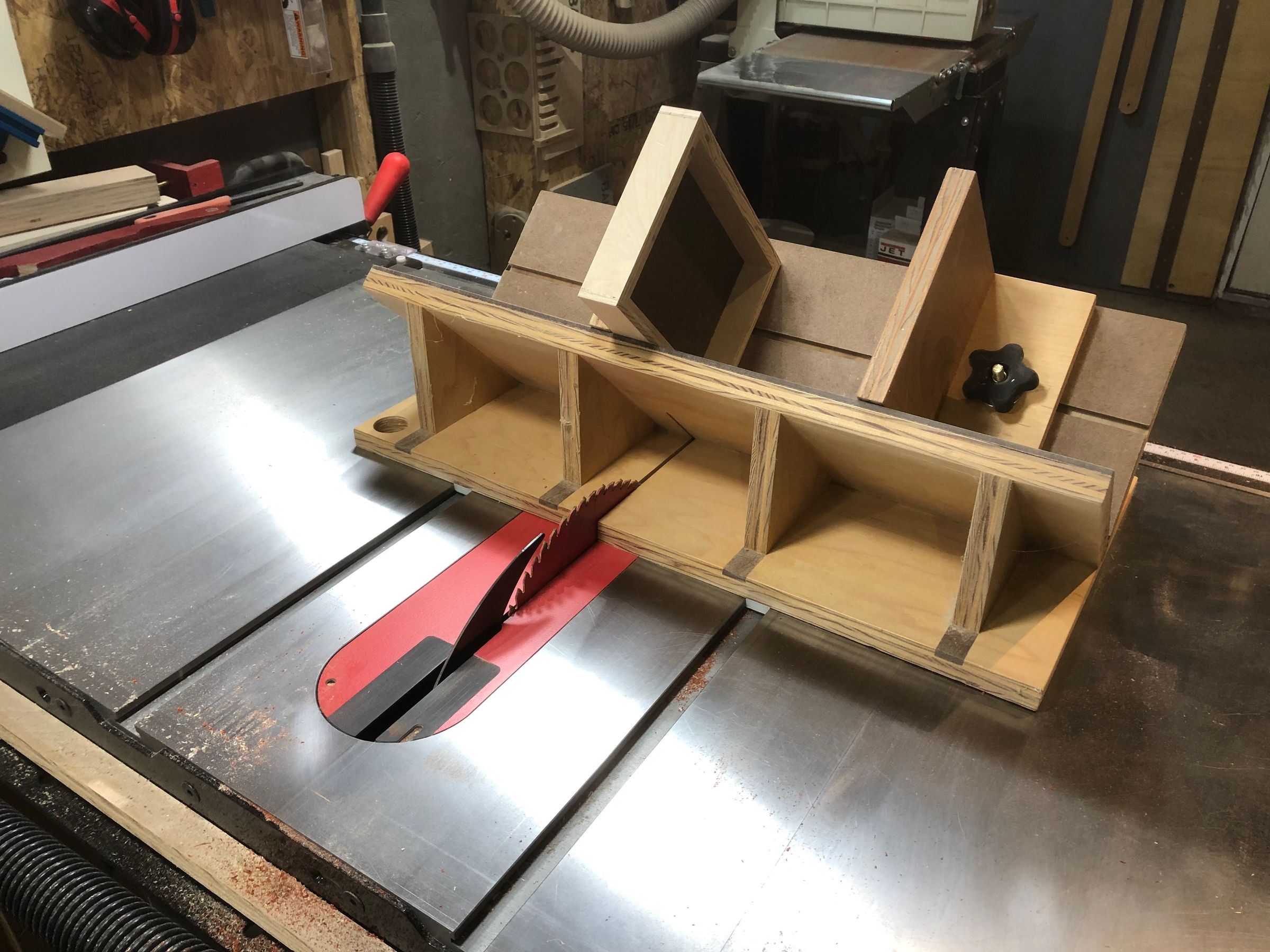 The Secret Valet Box : 9 Steps (with Pictures) - Instructables
